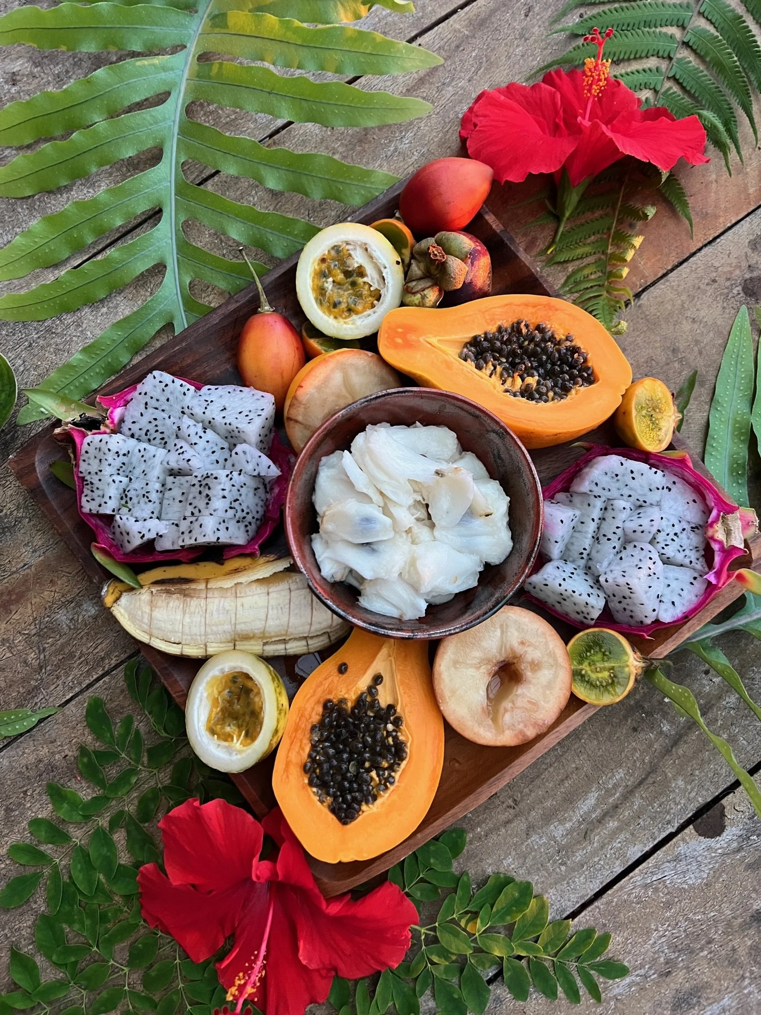 Exotic Must-Try Fruits in Hawai'i — RADDENOYER