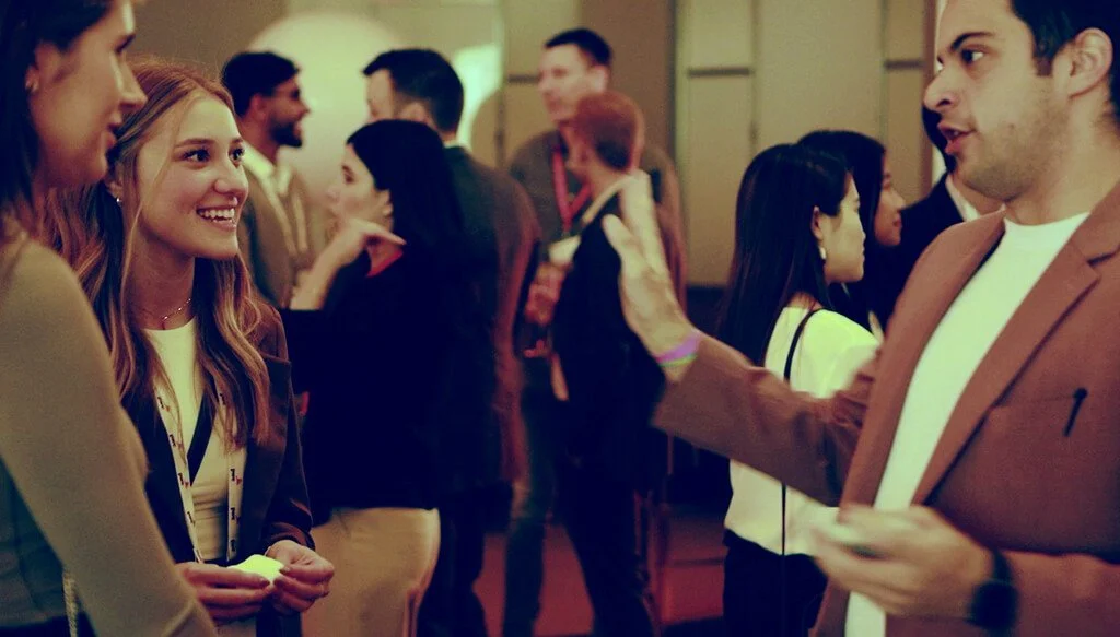 Office Magician: Boost Morale & Fun! | Toronto Magic Company