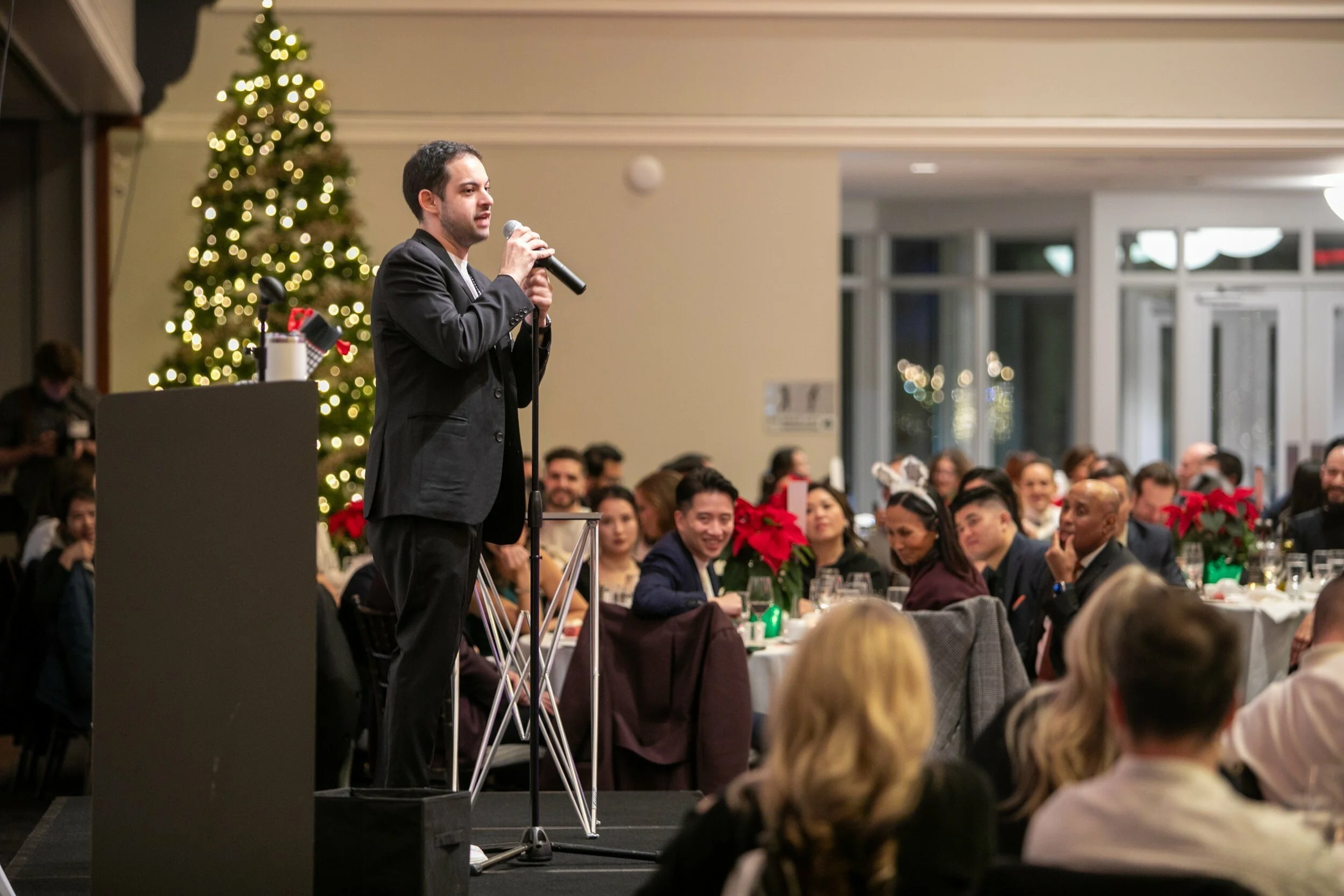 Book A Magician | Toronto Magic Company