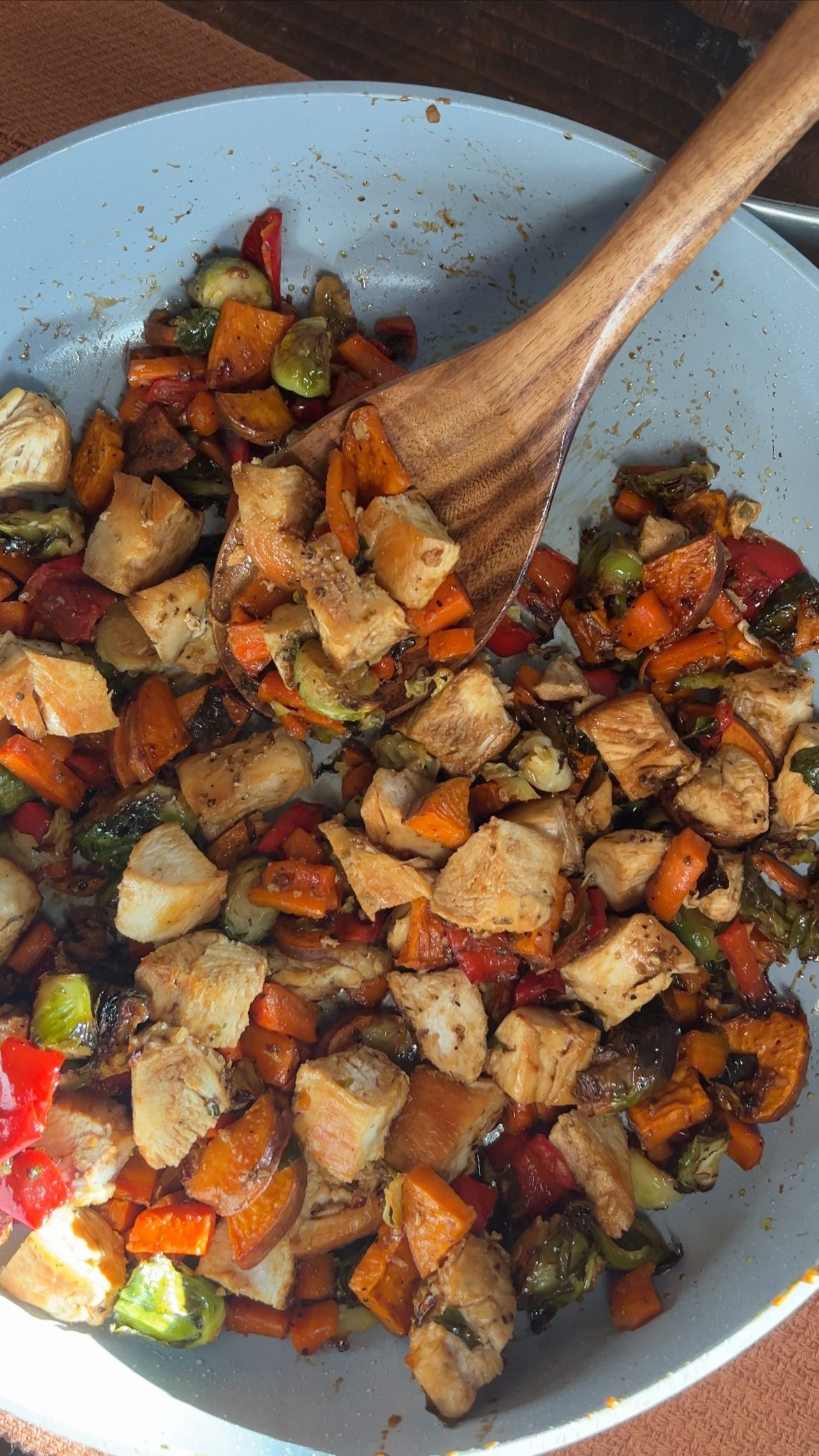 Harvest Chicken Hash — Cailee Eats
