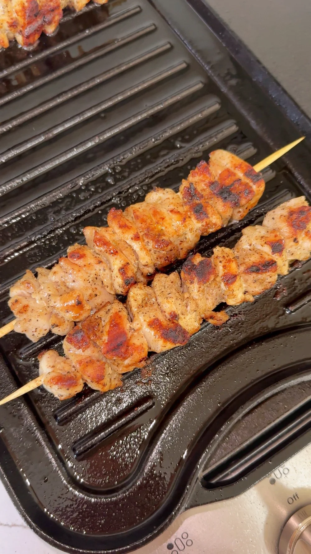 Garlic Parmesan Chicken Skewers — Cailee Eats