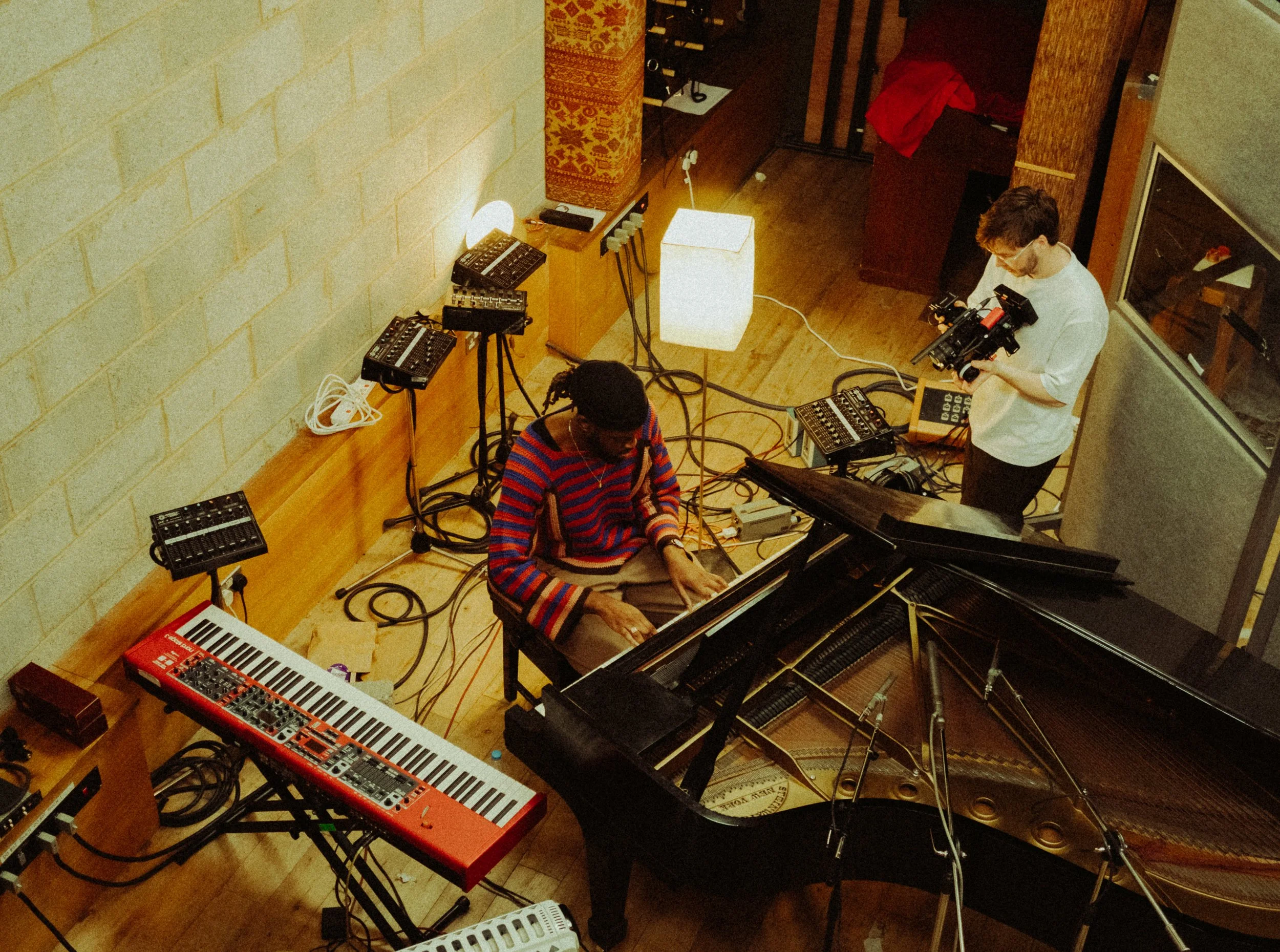 ASHLEY HENRY | OFFICIAL WEBSITE