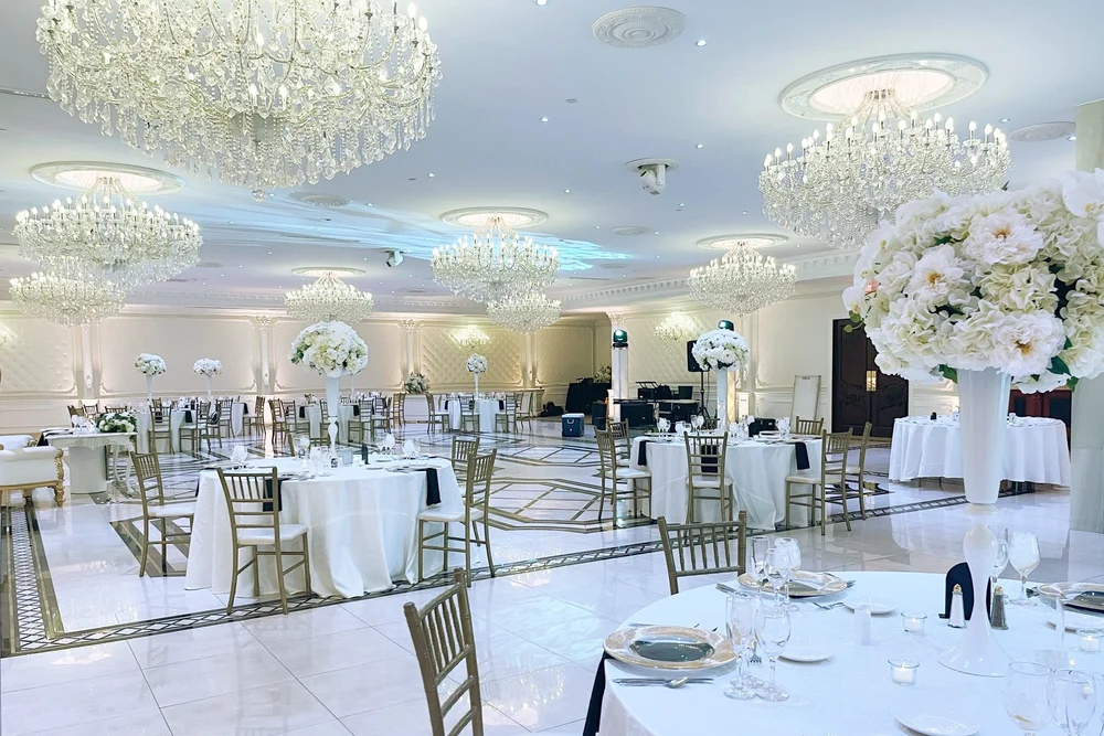 Anissa | Elevate Your Wedding — Book Now — FLORÉAL BLOOMS