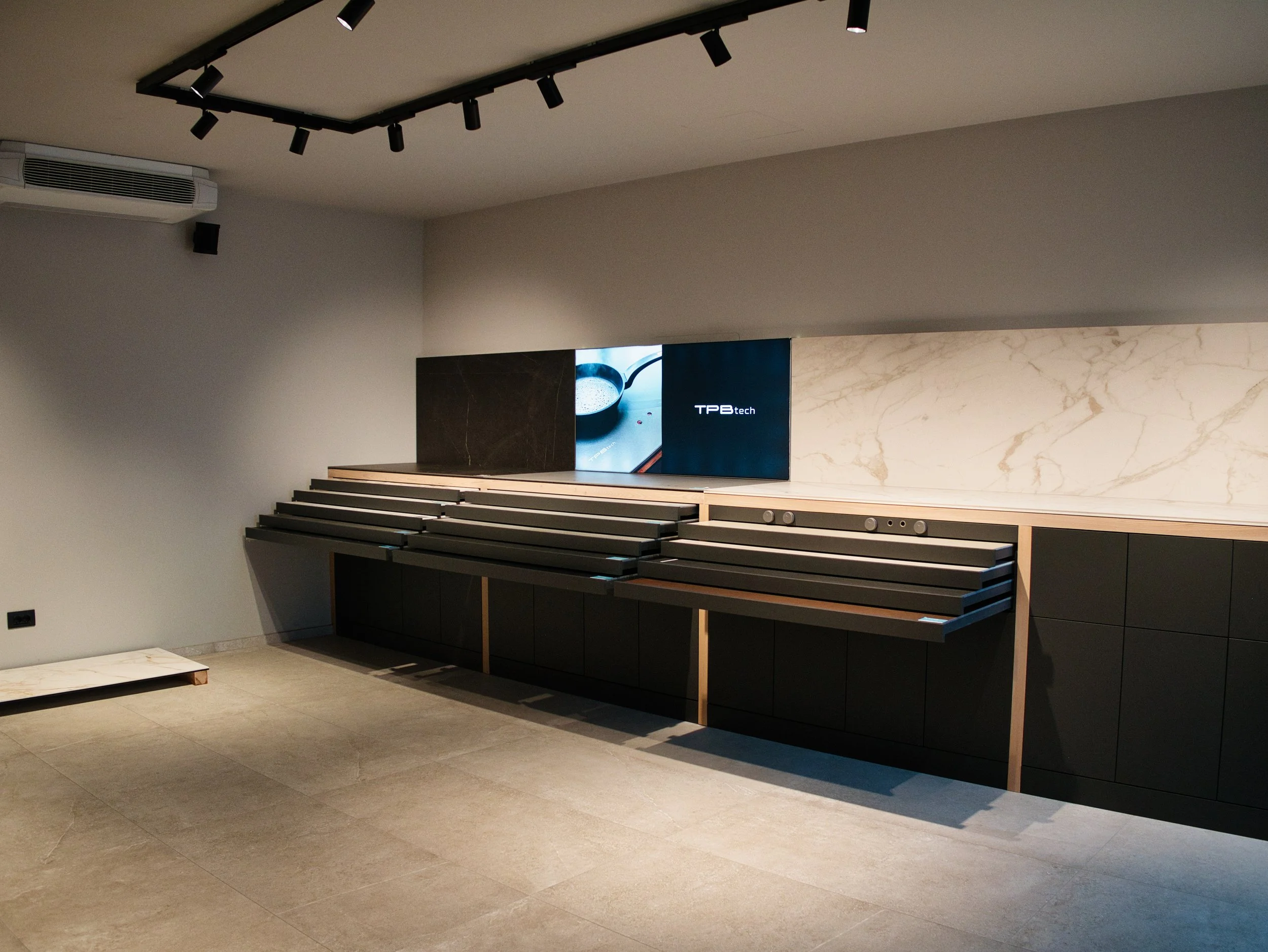 TPB tech - The Invisible Induction