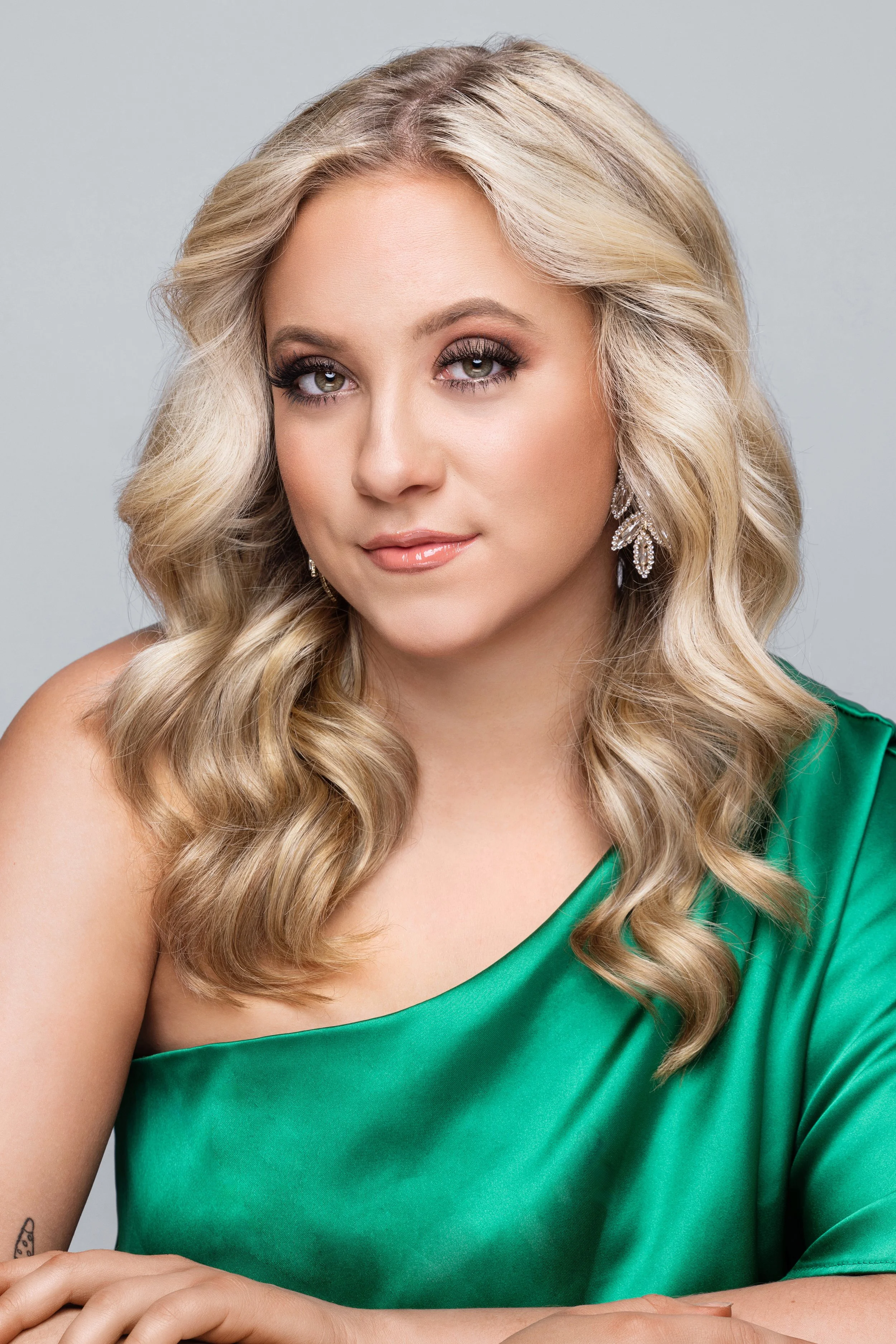 Elevate Your Portfolio: Professional Pageant and Modeling Photography ...