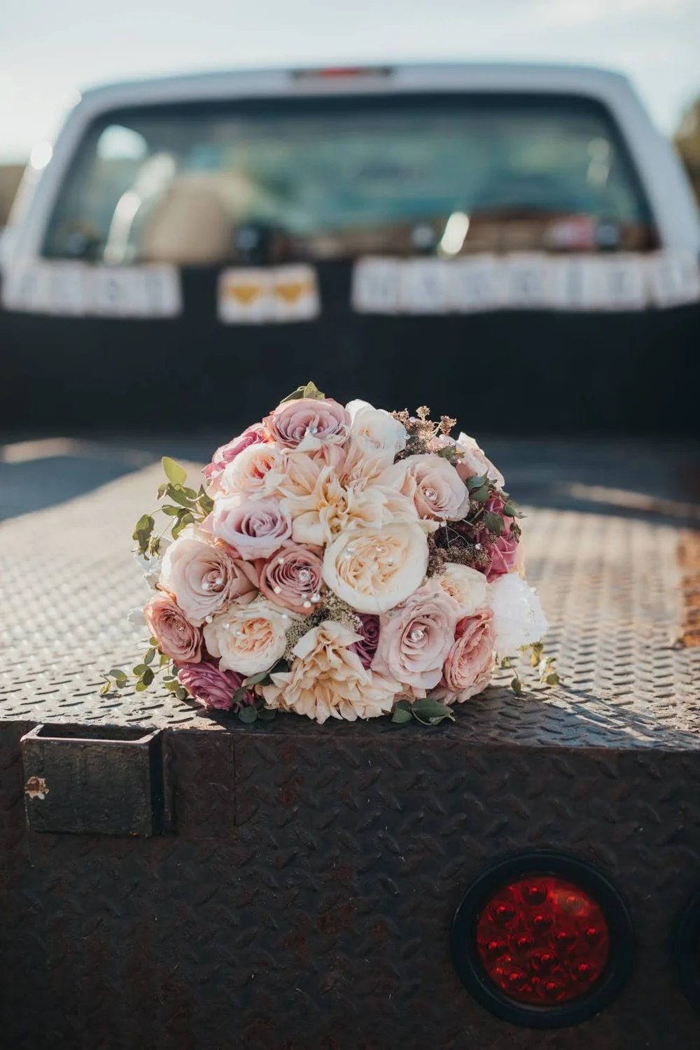Wedding Flowers: A Q&A with Farmside Florist's Lead Floral Designer ...