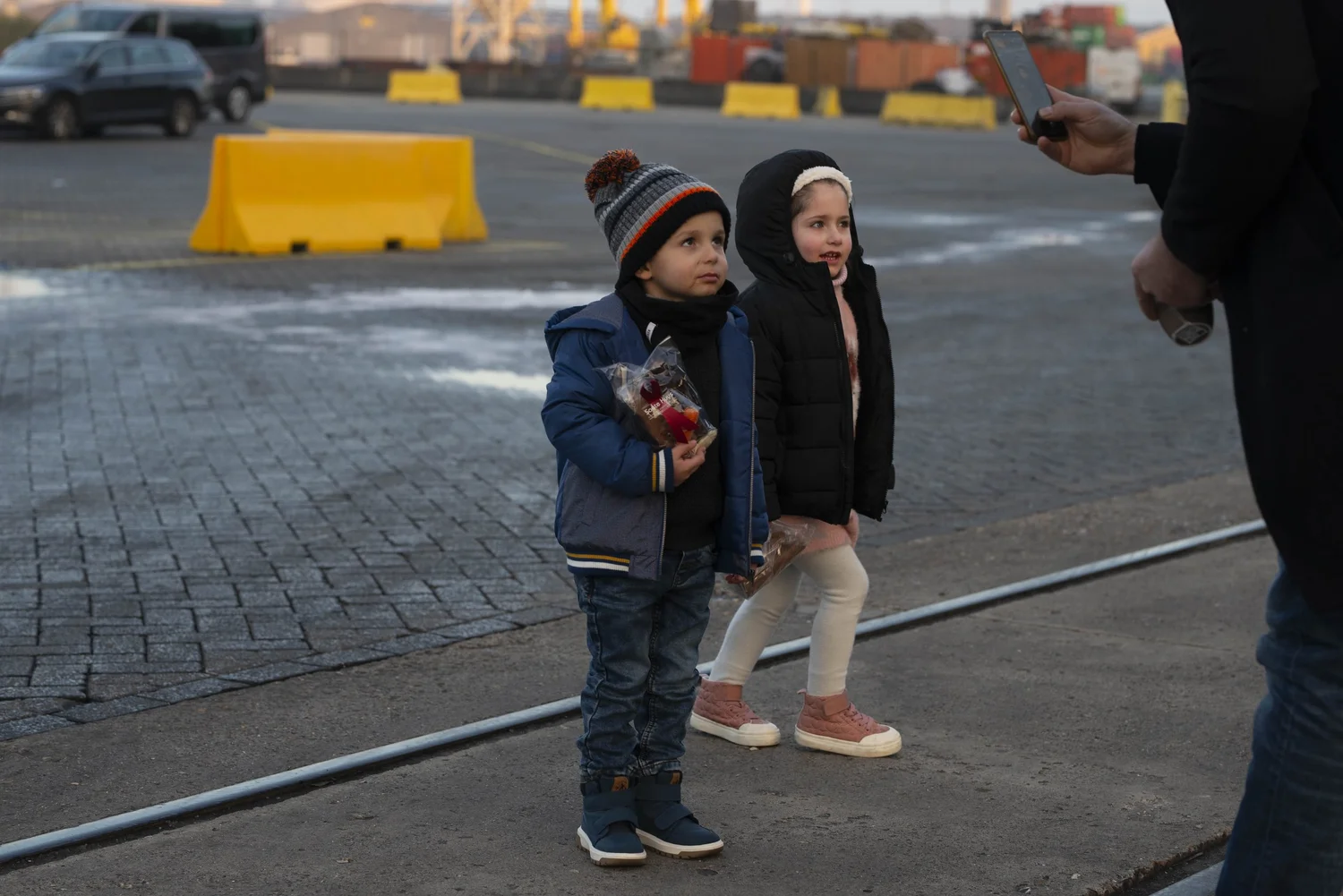 We're empowering you with strong photographs. Wij bieden empowerende ...