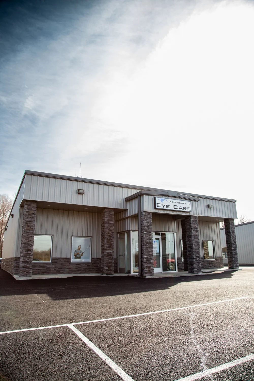 Russell Springs, KY — Associates In Eye Care