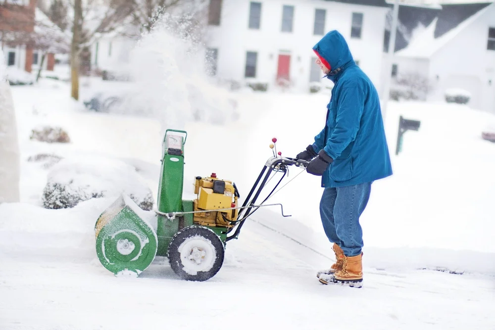 How to Keep Your Yard and Walkways Snow-Free with Ease