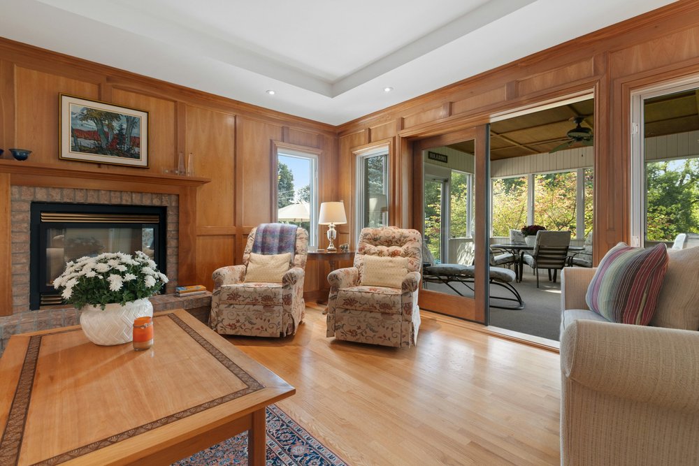 Make Your Home Unique with Custom Retractable Screen Door