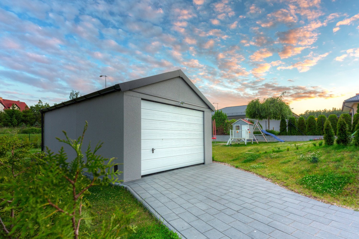 Bespoke Steel Buildings: How To Design Your Dream Garage