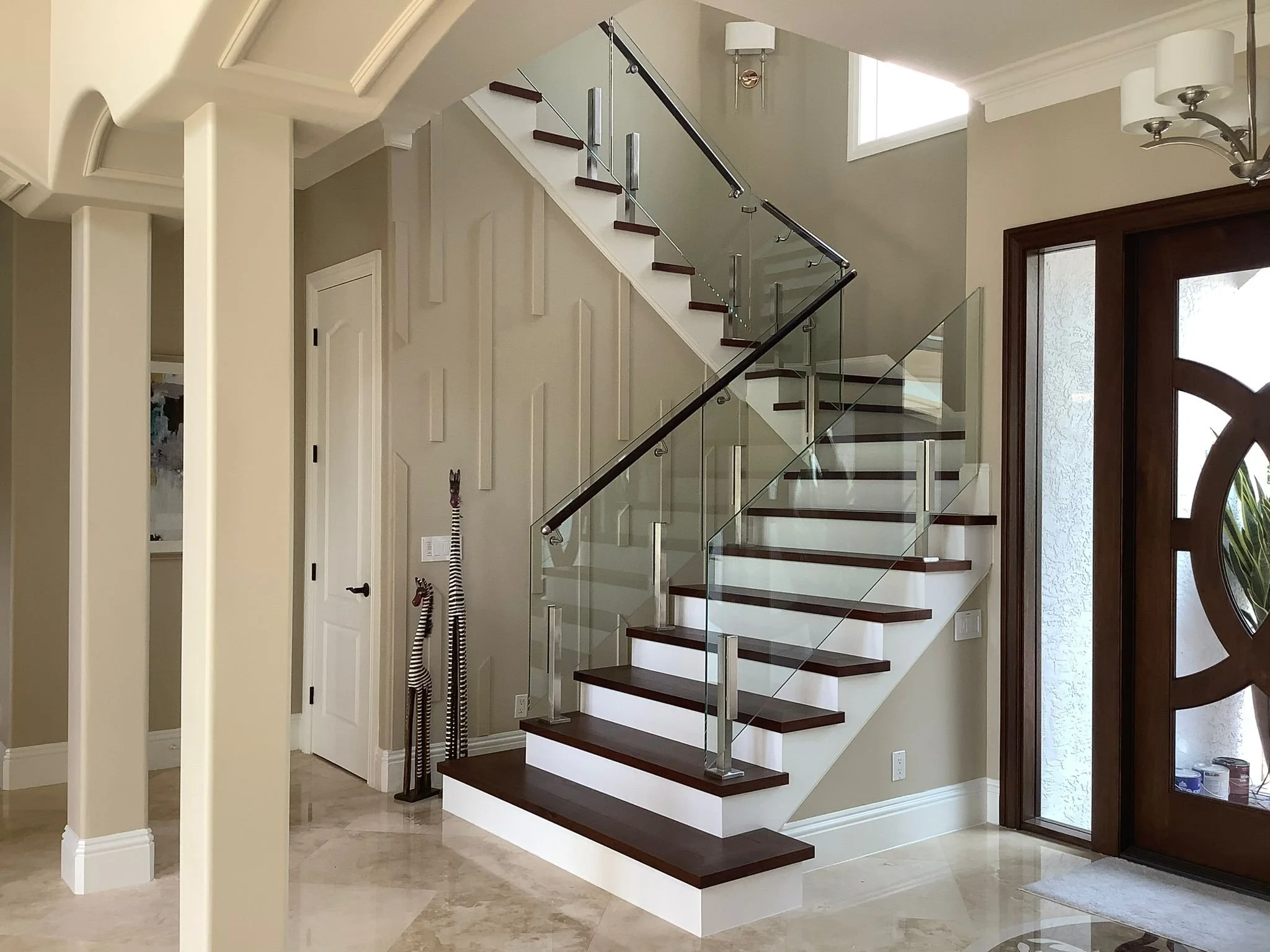 The Benefits of Residential Railing for Home Safety and Aesthetics