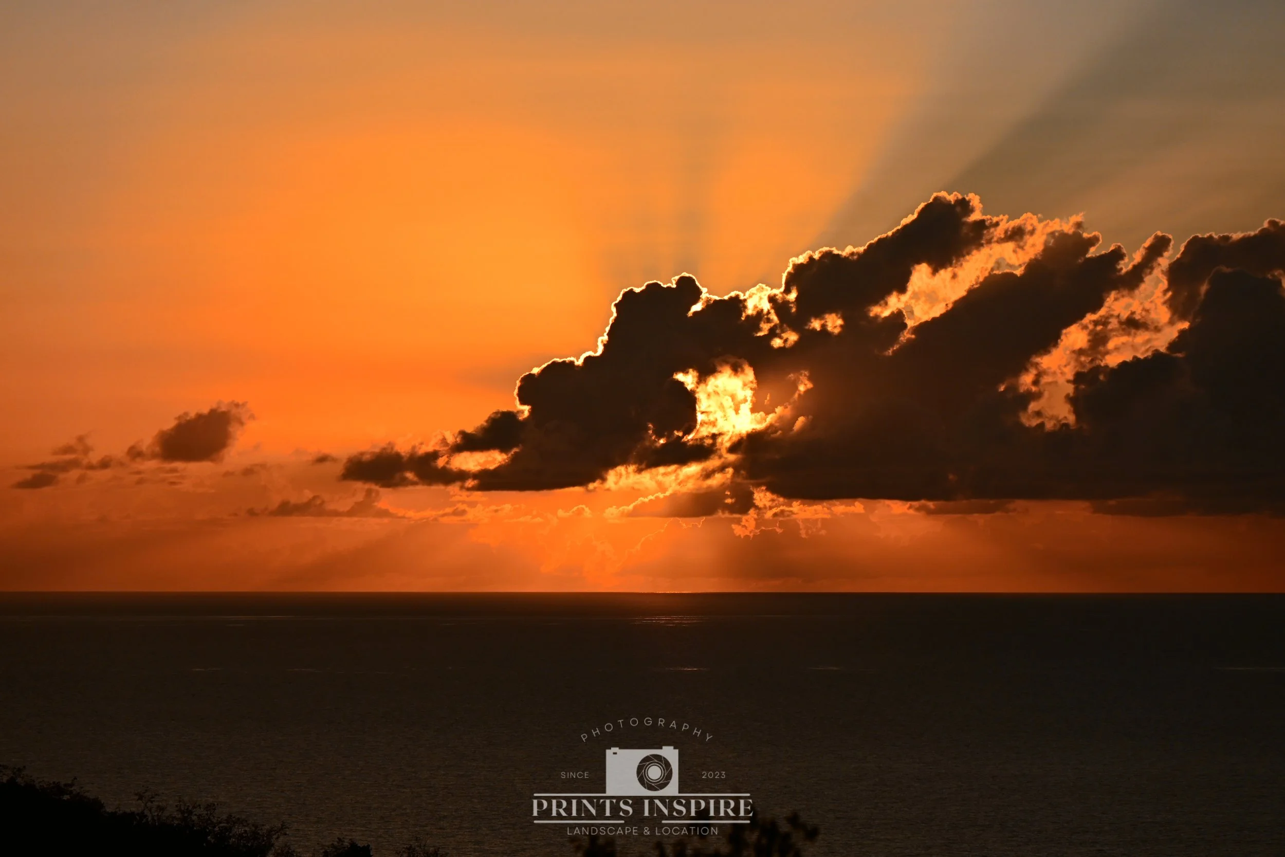 9 Reasons To Visit St. Maarten and St. Martin (SXM) — Bordersology