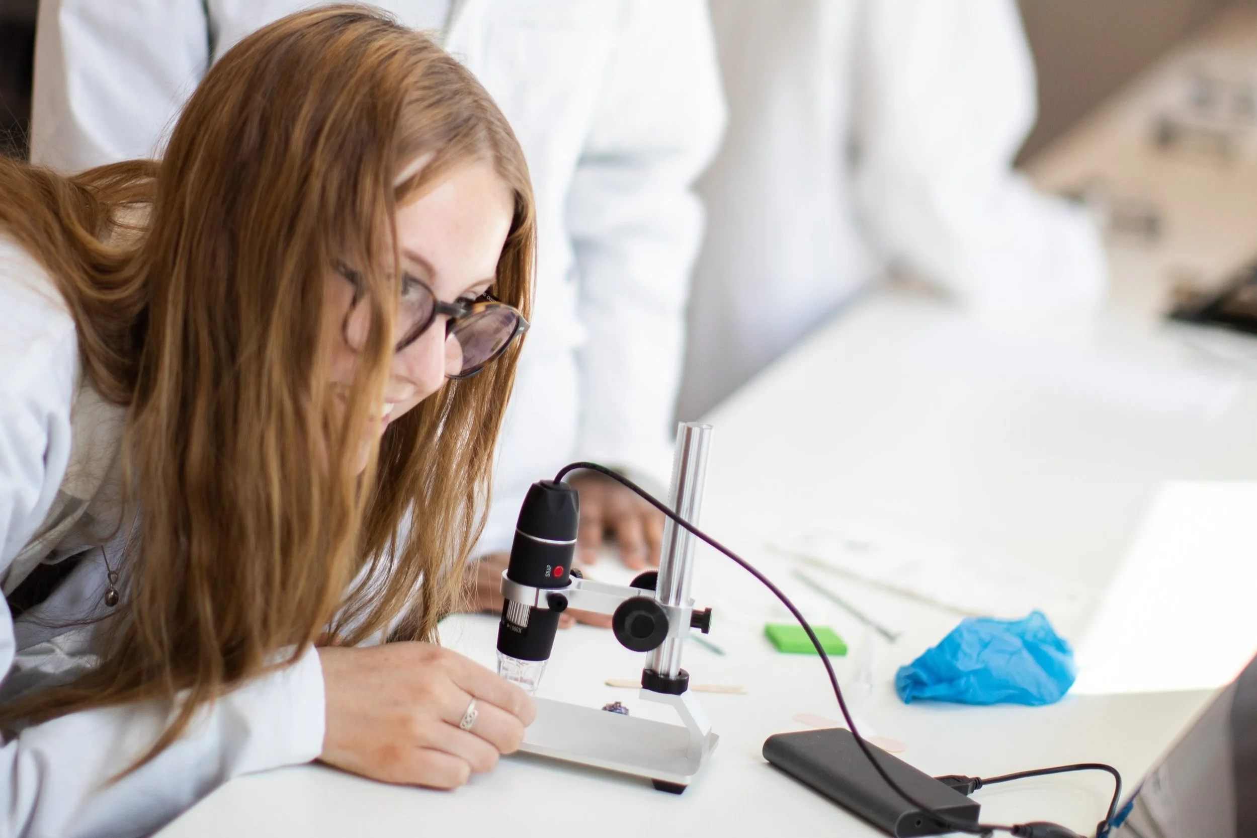 Donate now — Science Creates Outreach