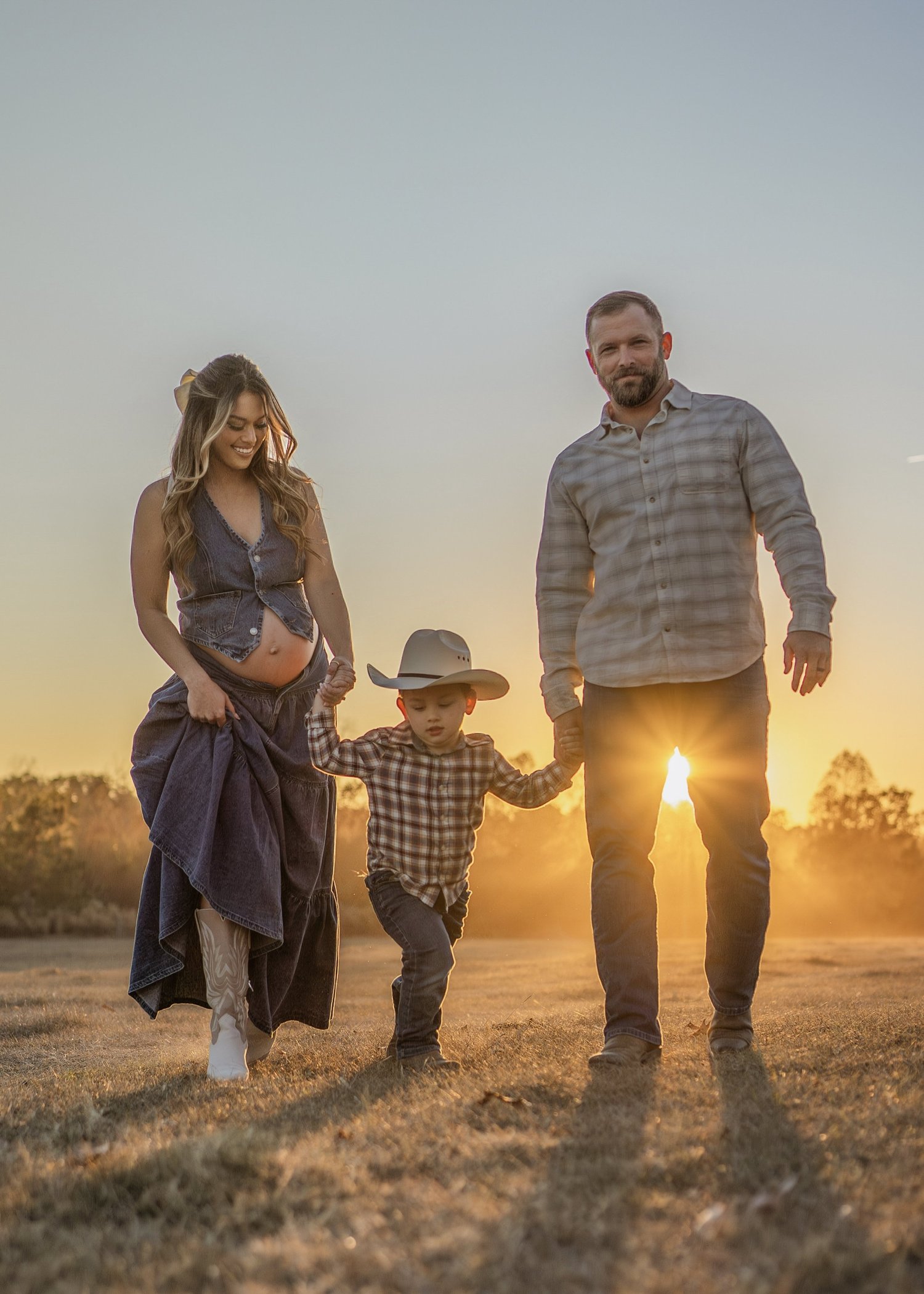 Western Maternity Photos — Ashley Beary