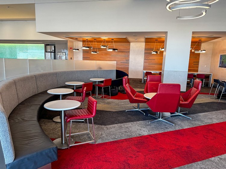 DFW American Airlines Flagship Lounge Review: Access, Food, & More ...