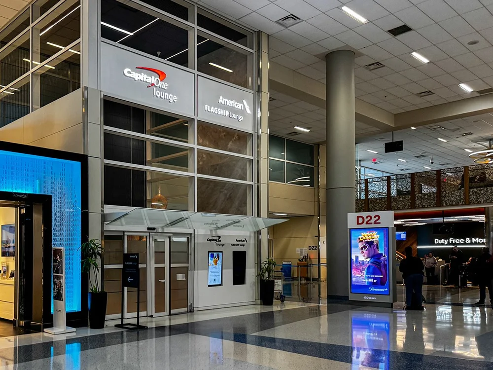 DFW American Airlines Flagship Lounge Review: Access, Food, & More ...