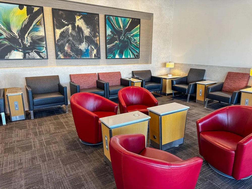 DFW American Airlines Flagship Lounge Review: Access, Food, & More ...