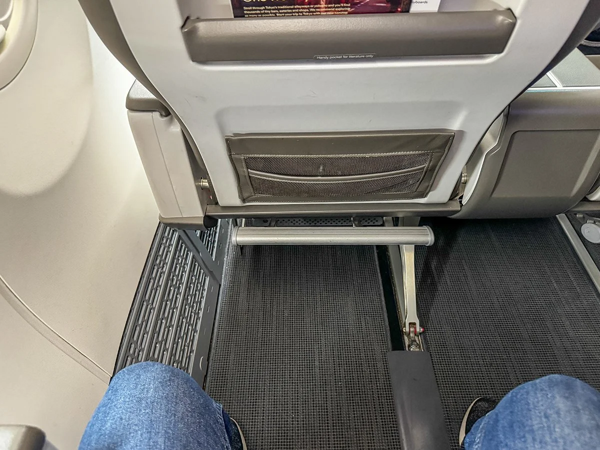 Alaska Airlines First Class 737-9 MAX SEA–BOS: Worth the Upgrade — The ...