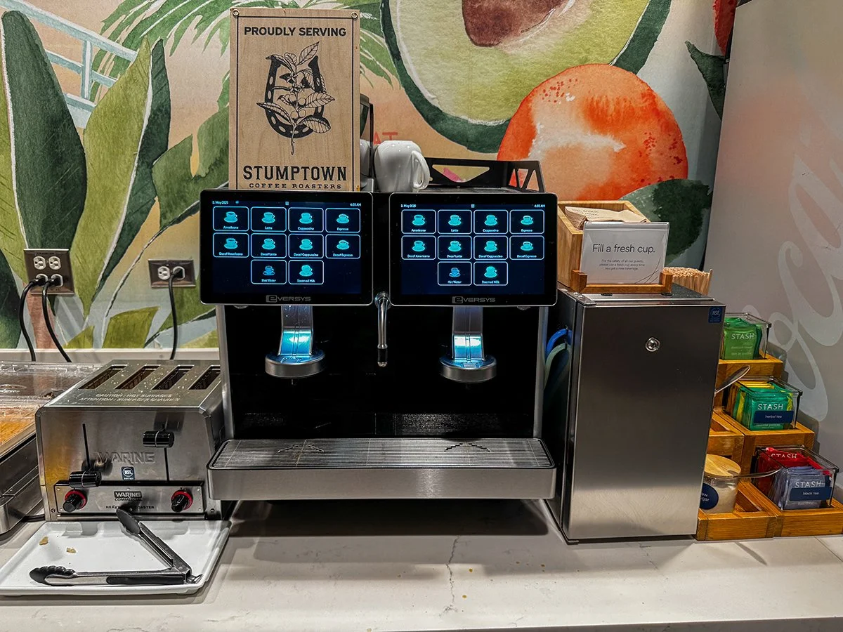 LAX Alaska Lounge: A Review of Amenities, Food, and Access — The Pointy ...