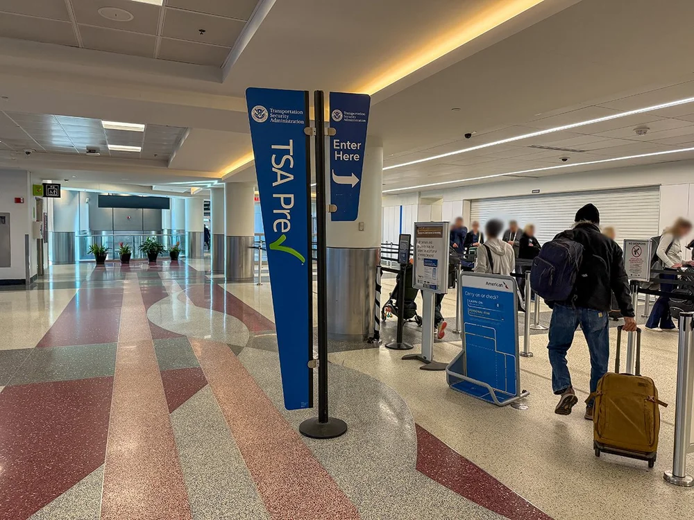 American Airlines A319 First Class BOS–PHL Review: Small Jet, Big ...