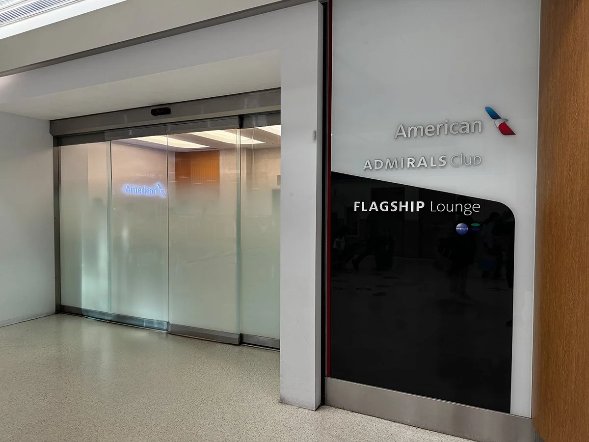 Miami American Airlines Flagship Lounge Review: Great for oneworld ...