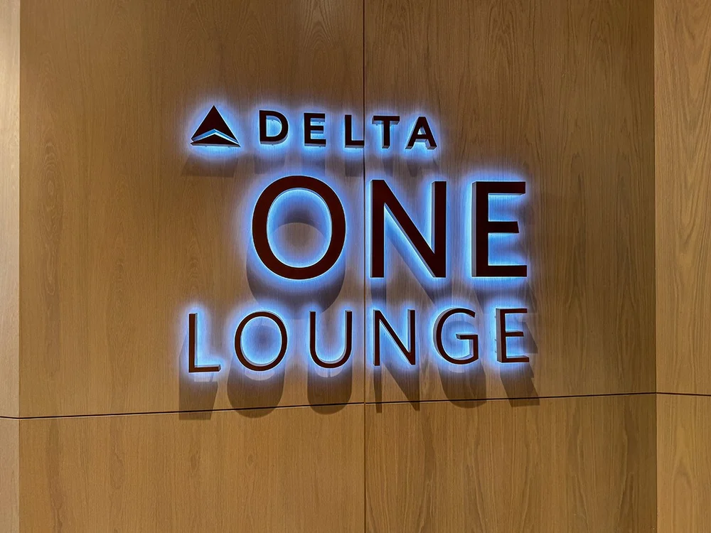 Delta Airlines SkyMiles Loyalty Program Guide 2026 — The Pointy Miles