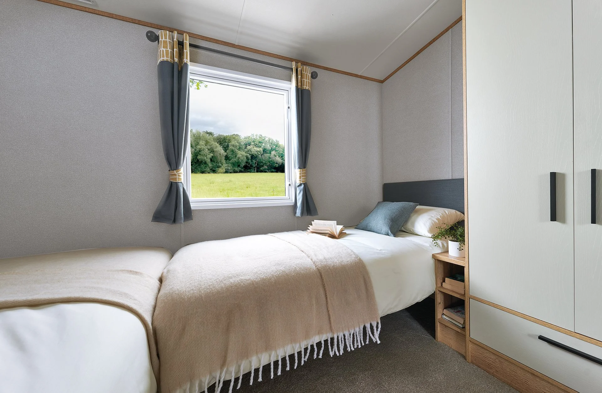 Lodges & Caravans — Holiday at Beer Head Caravan Park | Mobile Static ...