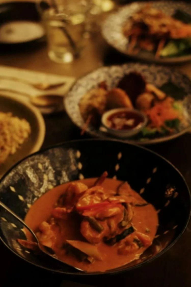 TheGoldenTriangle@sy