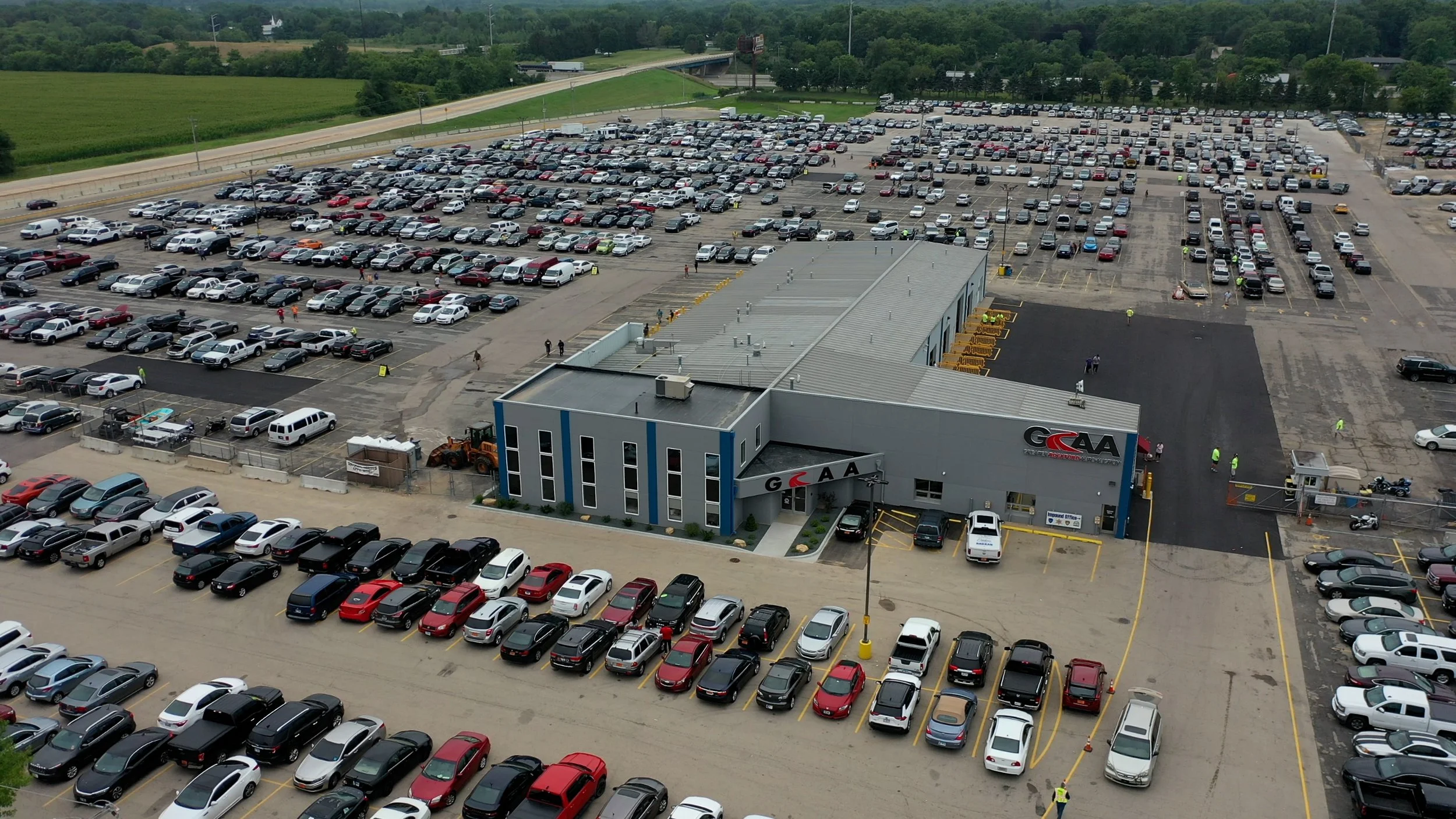 The Facility | Drive Your Success Today — Greater Rockford Auto Auction