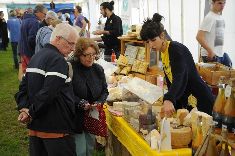 Bridport Market Stall | Axminster Market Stall — Mercato Italiano