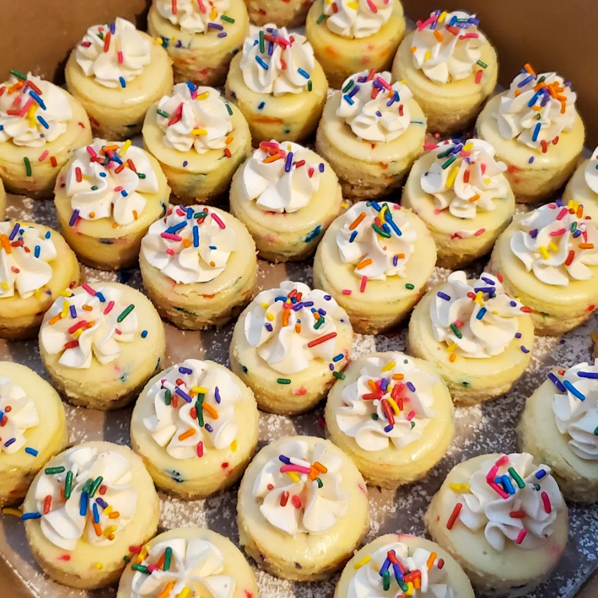 Luxe Cheesecakes Luxe cheesecakes-Gourmet cheesecakes and desserts in ...