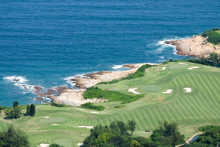 The Six Golf Courses of Hong Kong — Golfing