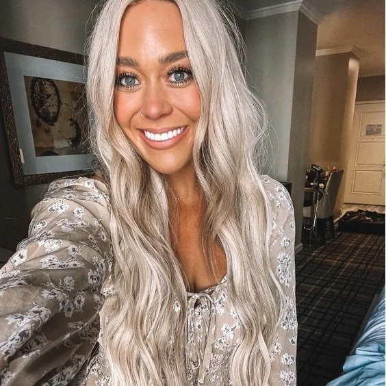 About — Holley Gabrielle