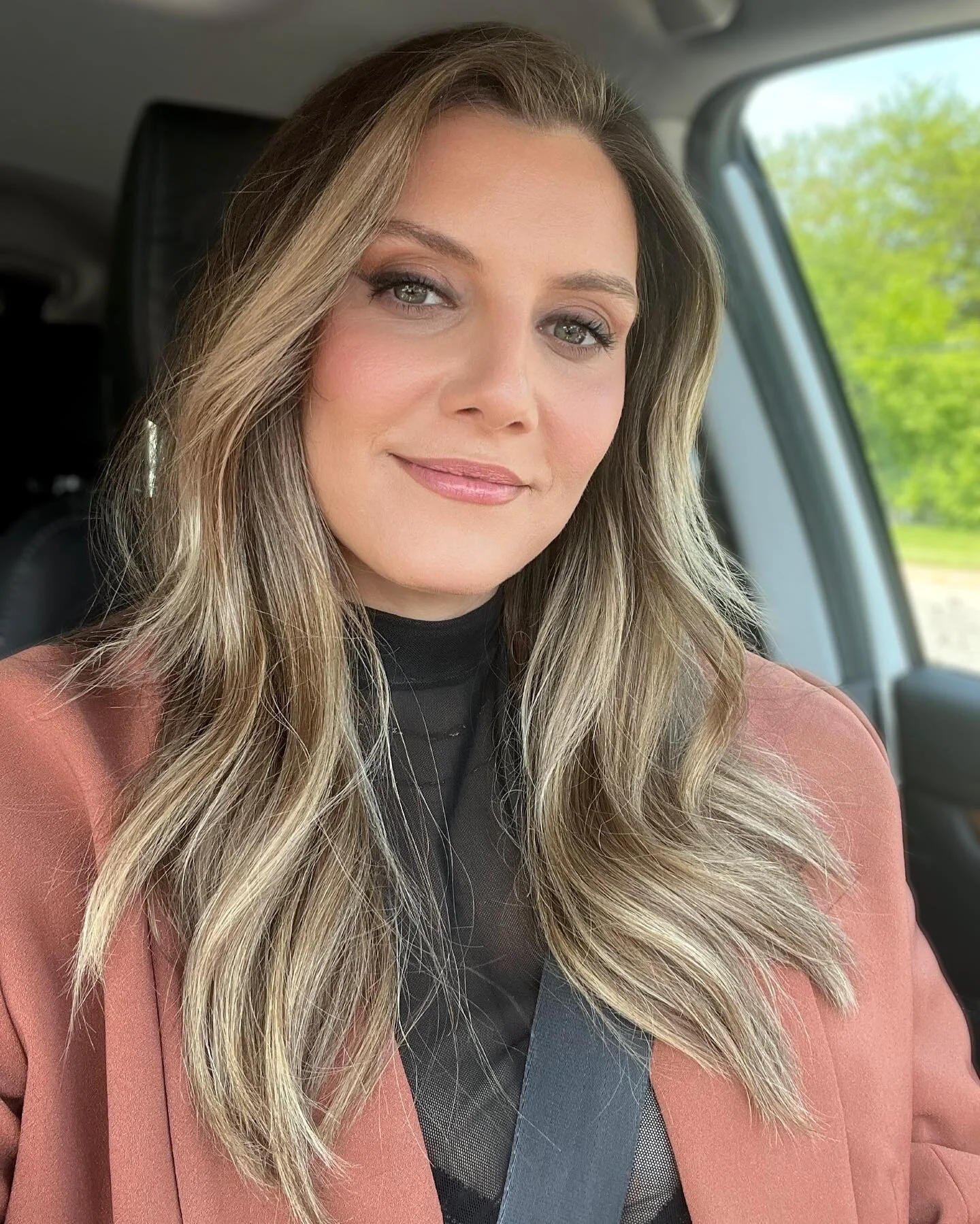 DEBRA PETRIELLI hair + makeup