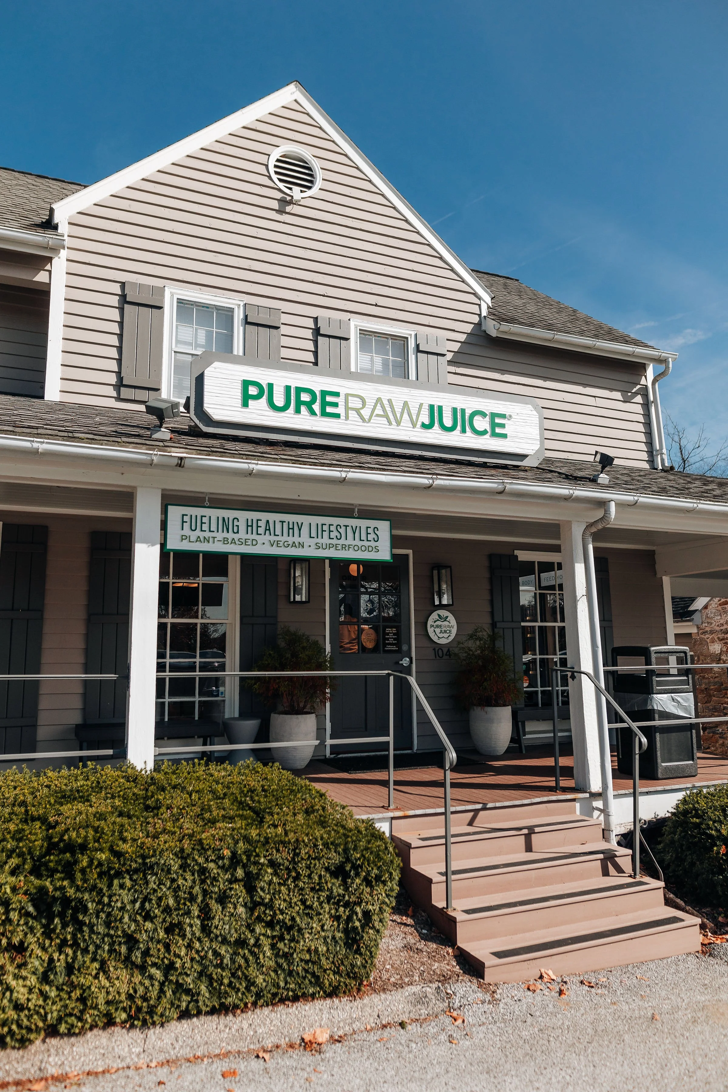 Fresh Cold Pressed Juices & Superfood Bowls | Pure Raw Juice