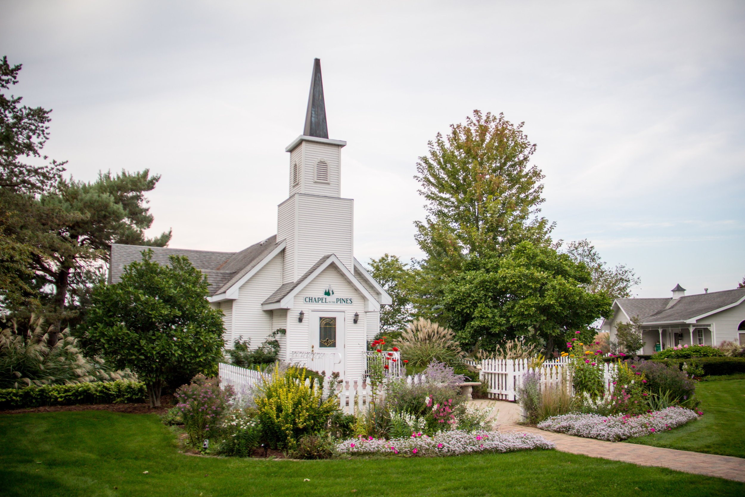 Chapel In The Pines - Wedding Ceremony Reception & Elopement