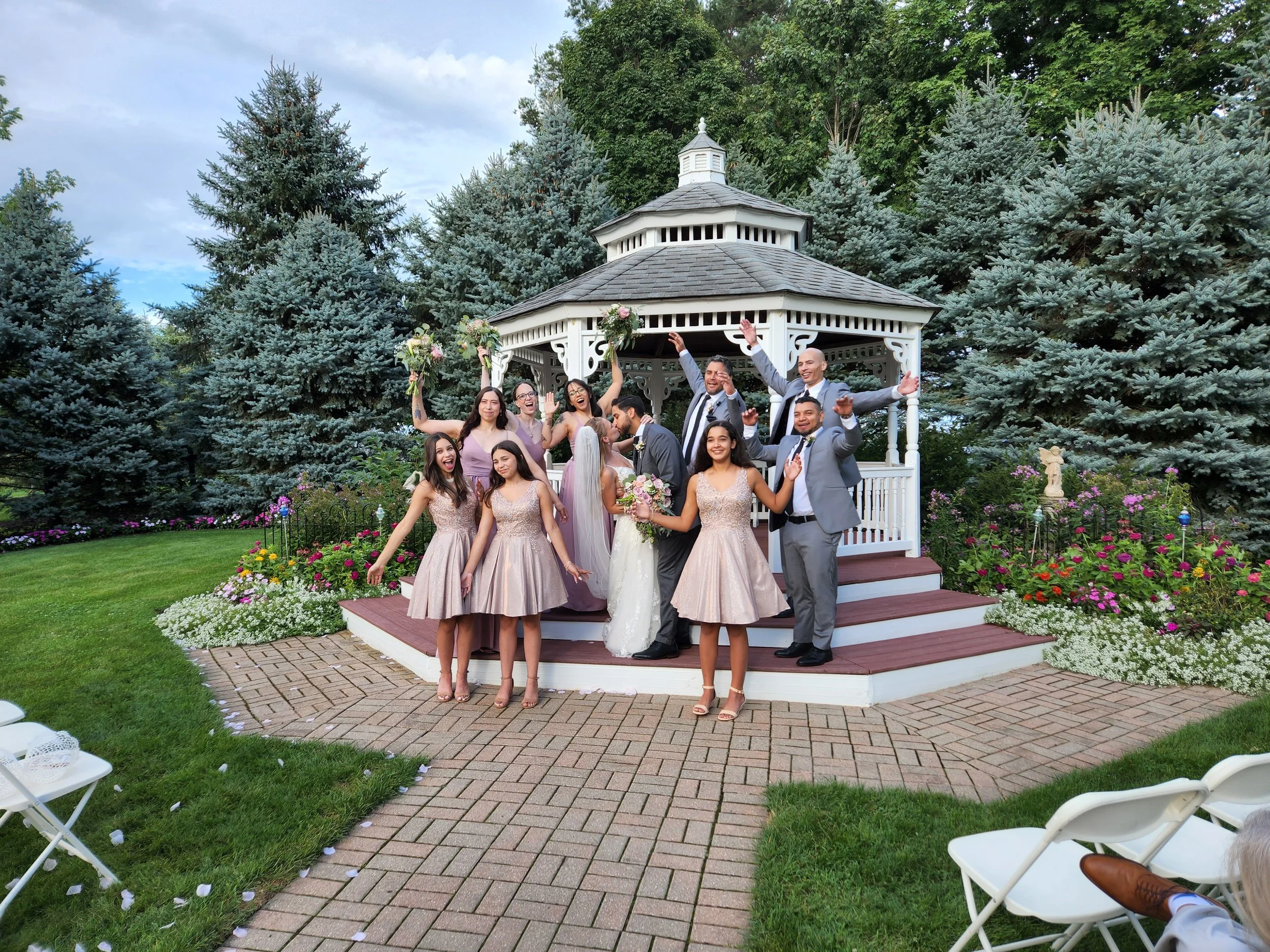 Wedding Ceremony & Grounds Gallery — Chapel in the Pines Wedding ...
