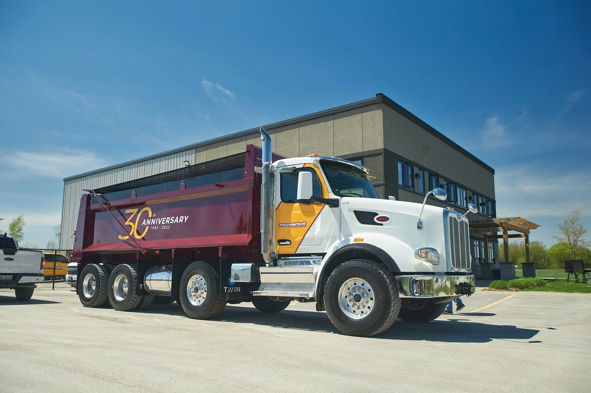 Topsoil & Trucking Services in Ottawa
