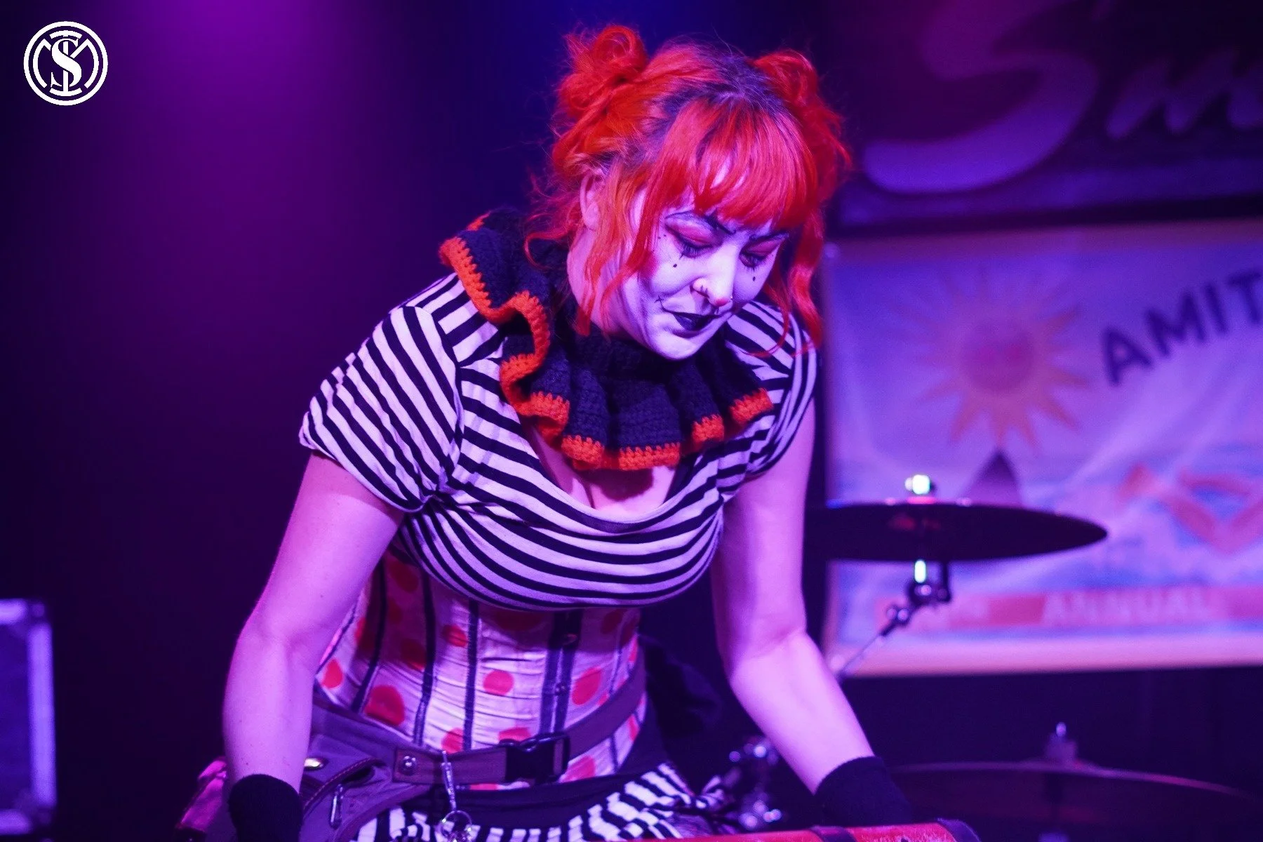 Off With Their Heads plus Norcos Y Horchata, Middle Out. — In Spite ...