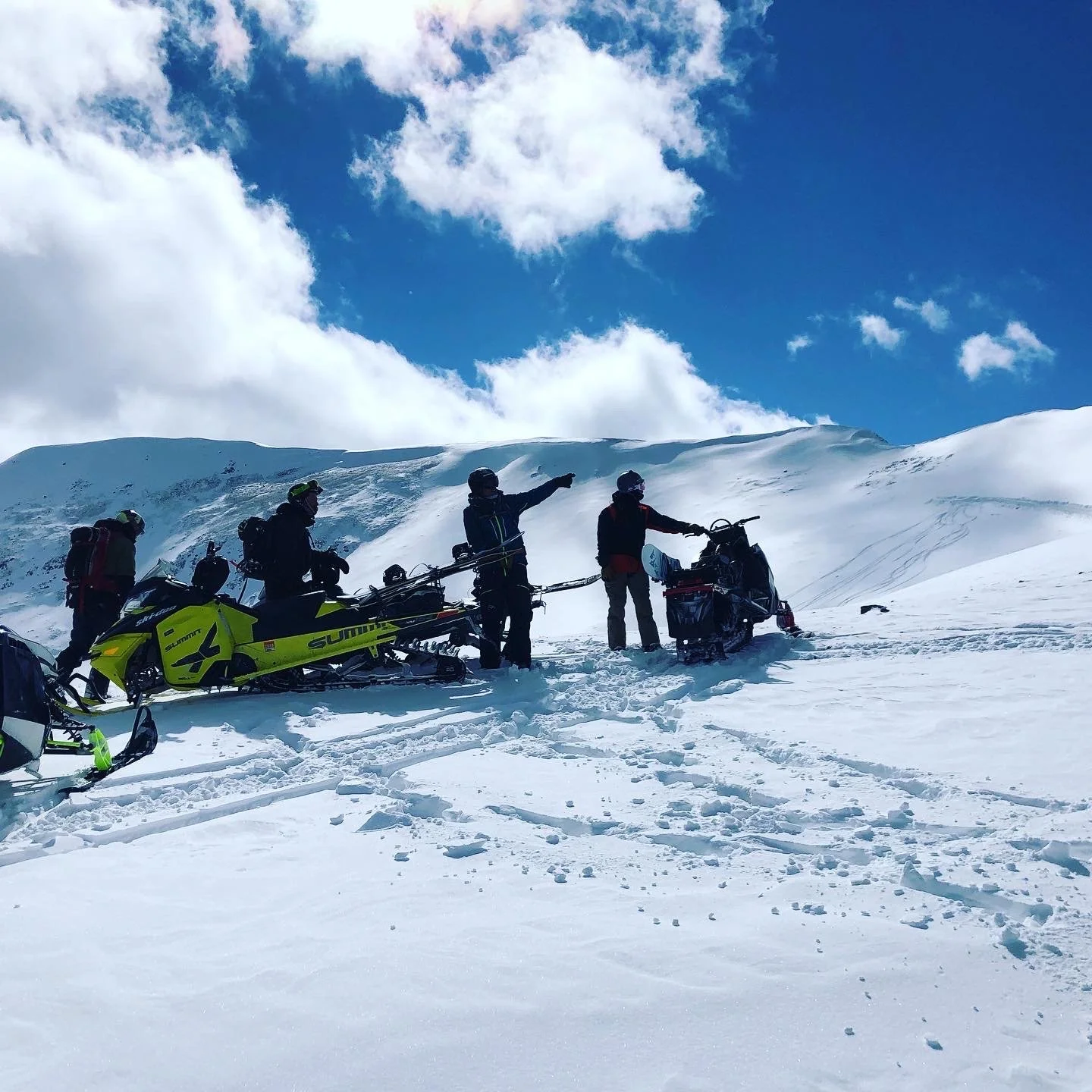 Improve Snowmobile Riding Techniques w/ Backcountry Snowmobile Clinics ...