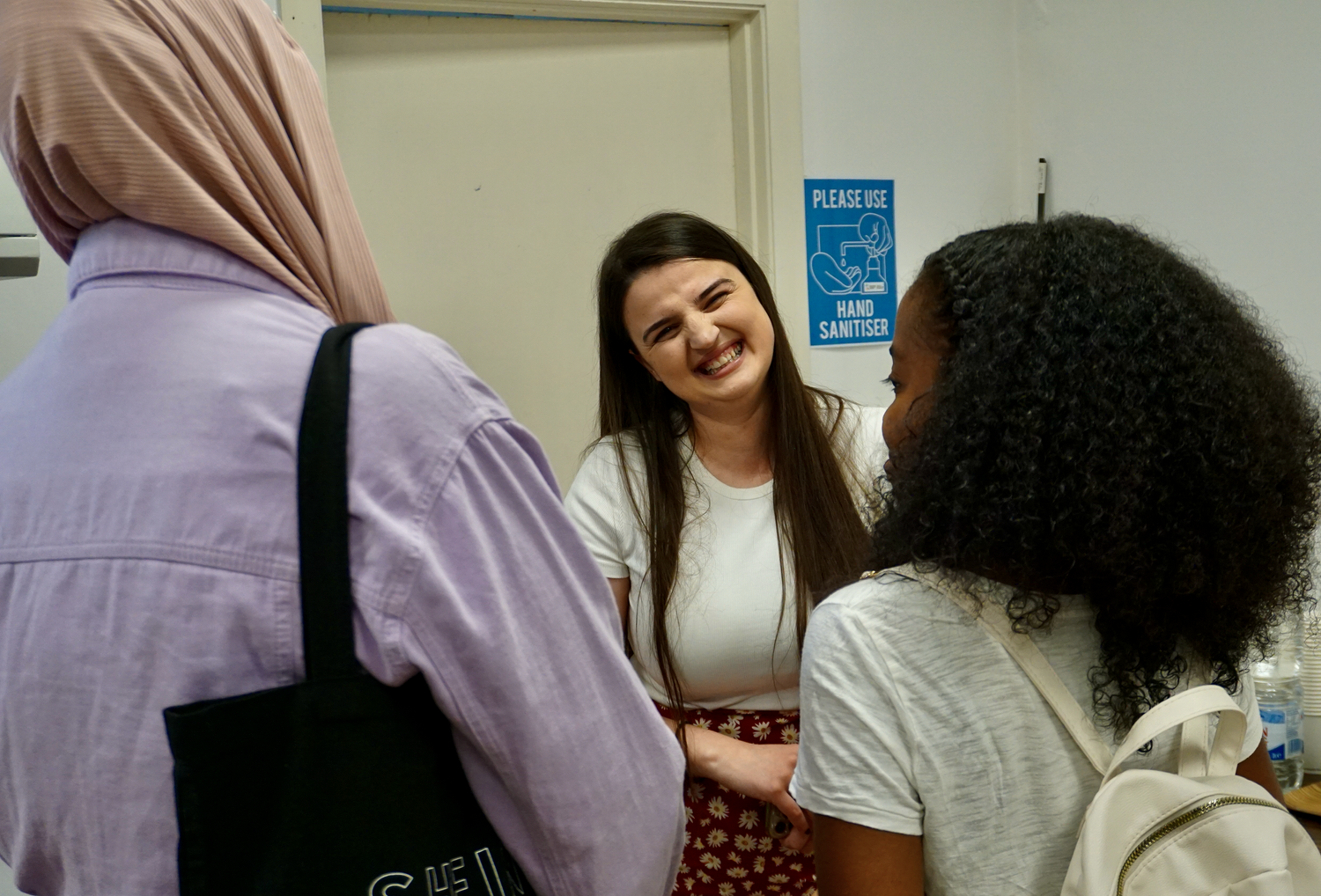 Support for Refugees & Asylum Seekers — EYST