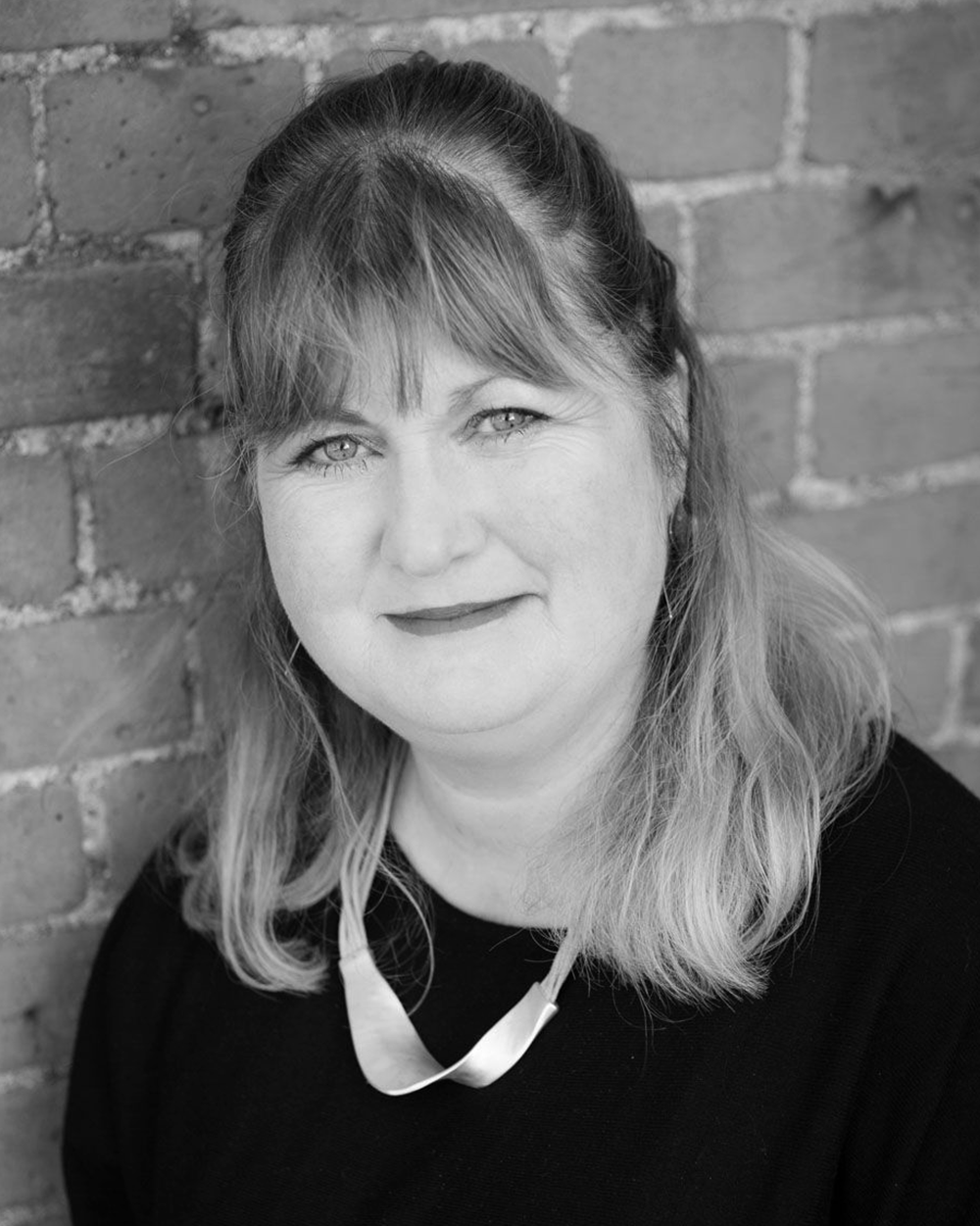 Ruth Leigh — Resolute Books