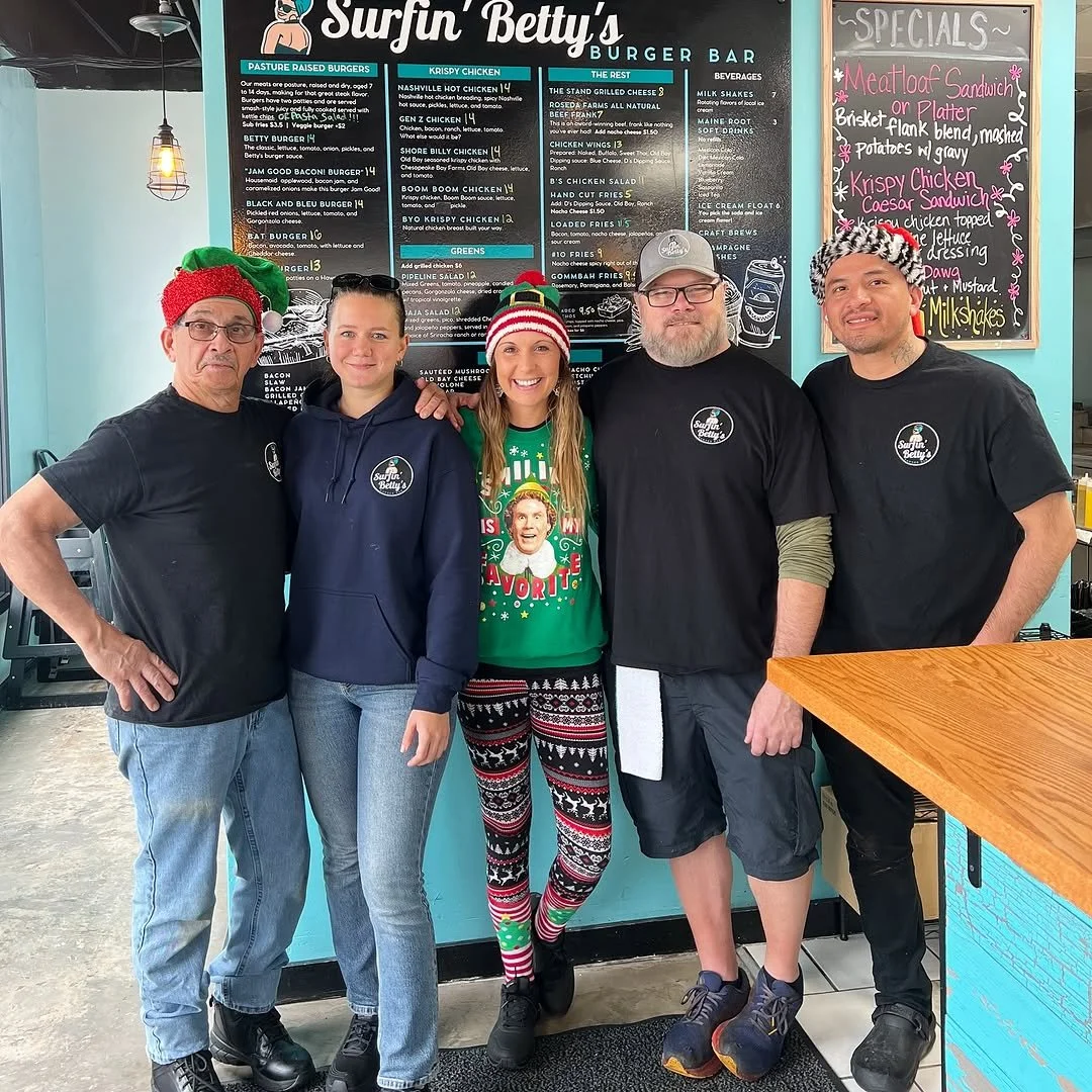 Surfin' Betty's Burger Bar | Discover Fresh Flavors – Join Us Today