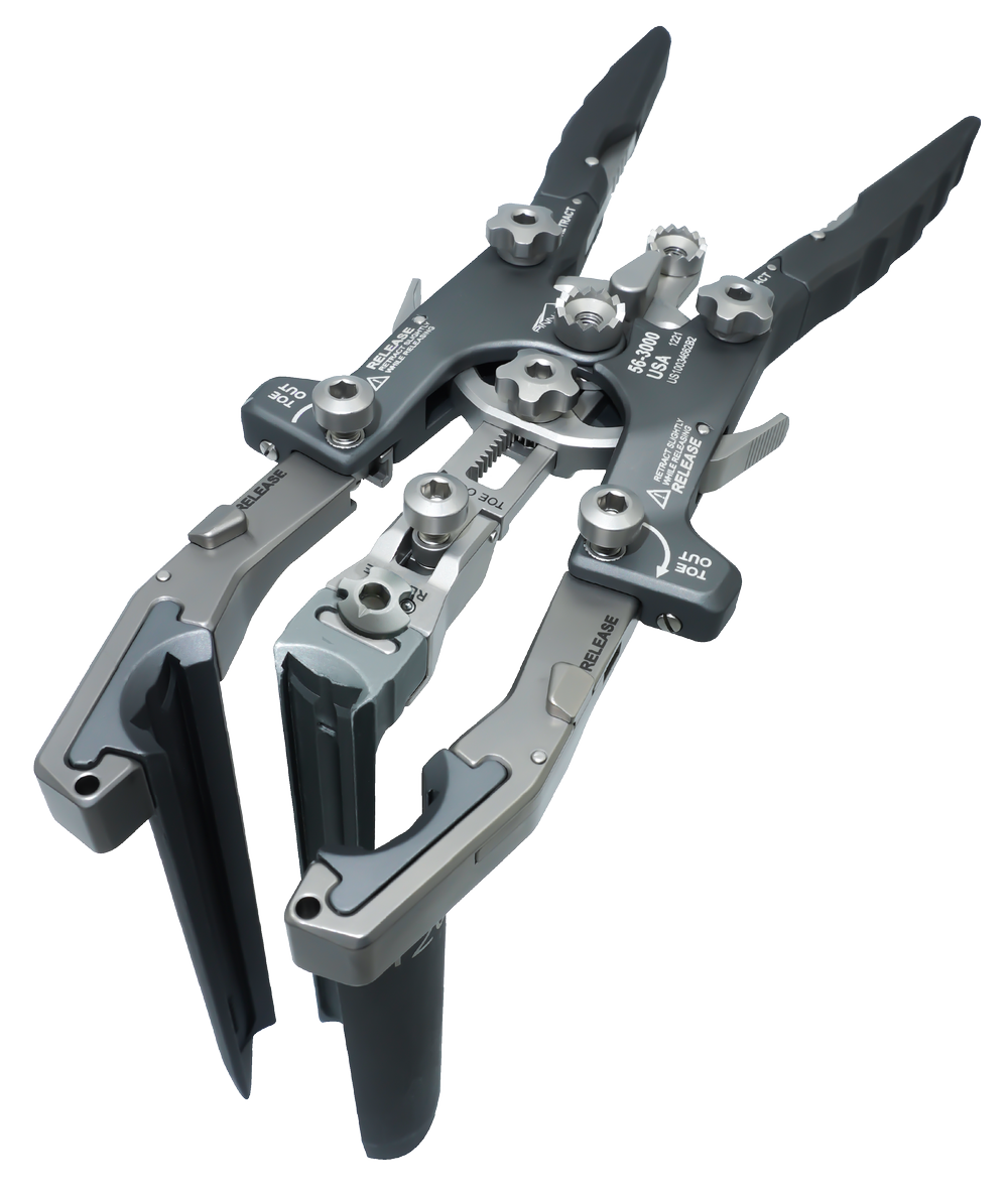 Pinnacle 3-Blade Lateral Retractor System — Camber Spine Med Tech