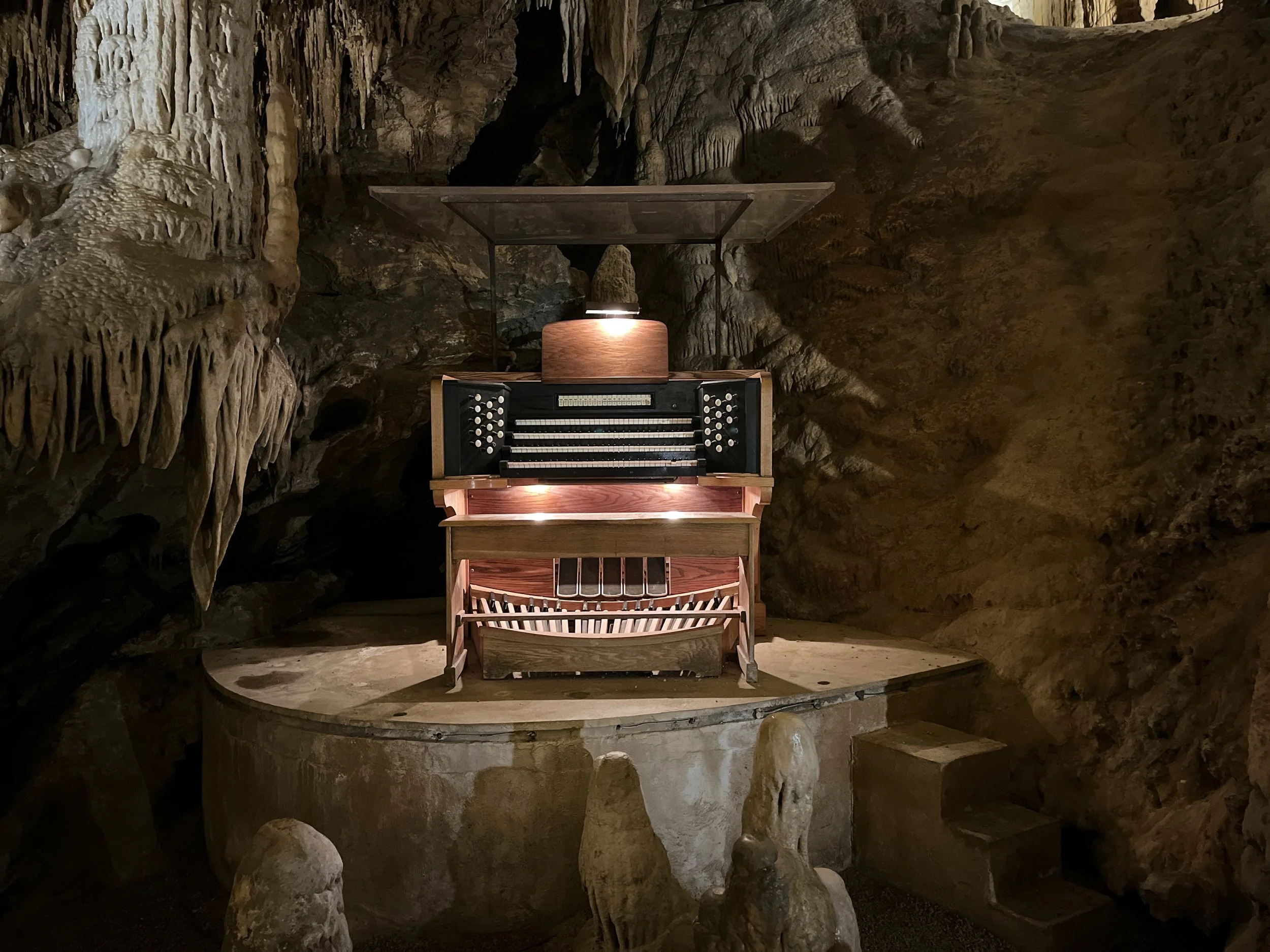 Virginia's Luray Caverns - 16 Fun Facts — Modern Traveller