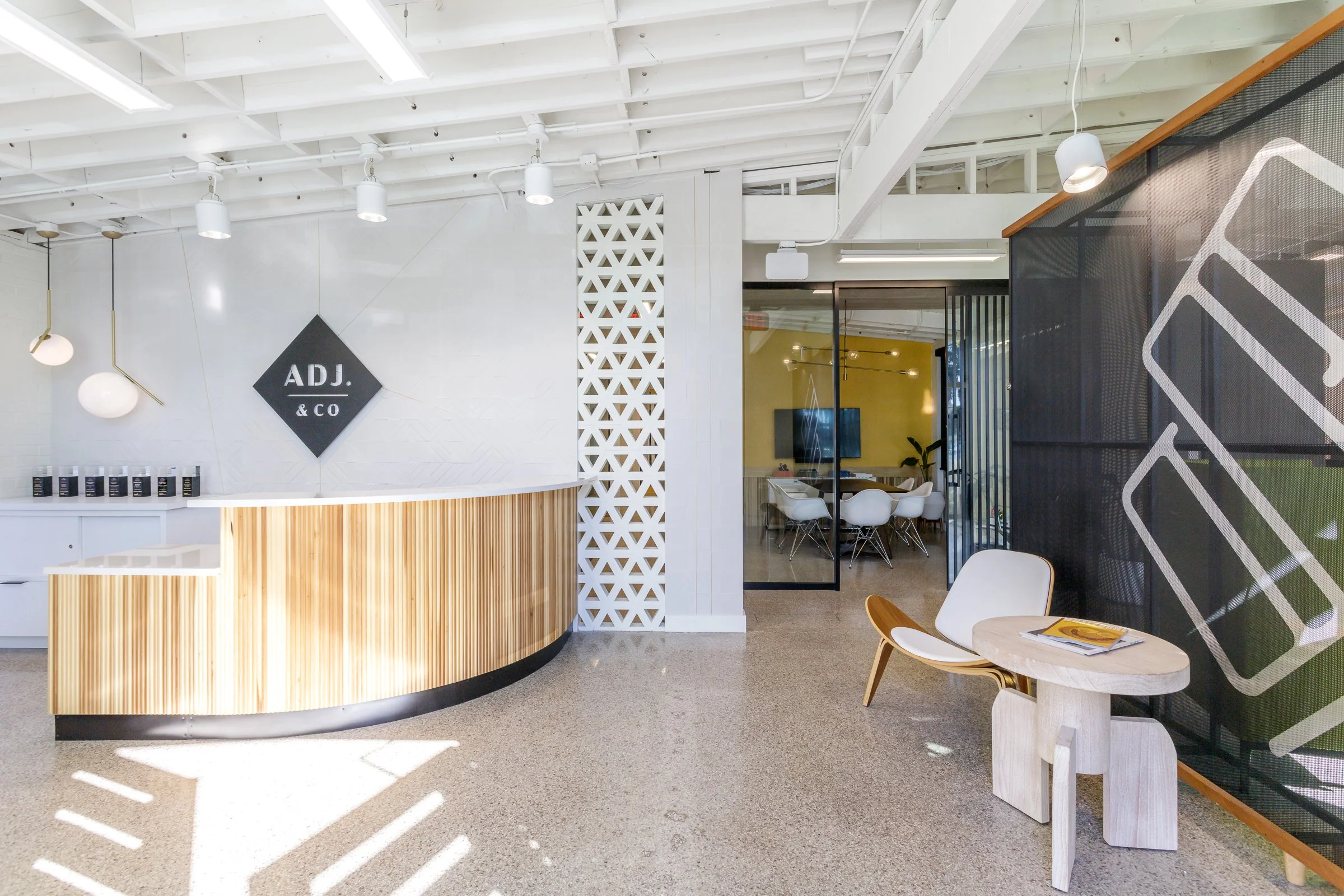 Adjective & Co. — Edge & Lines Design