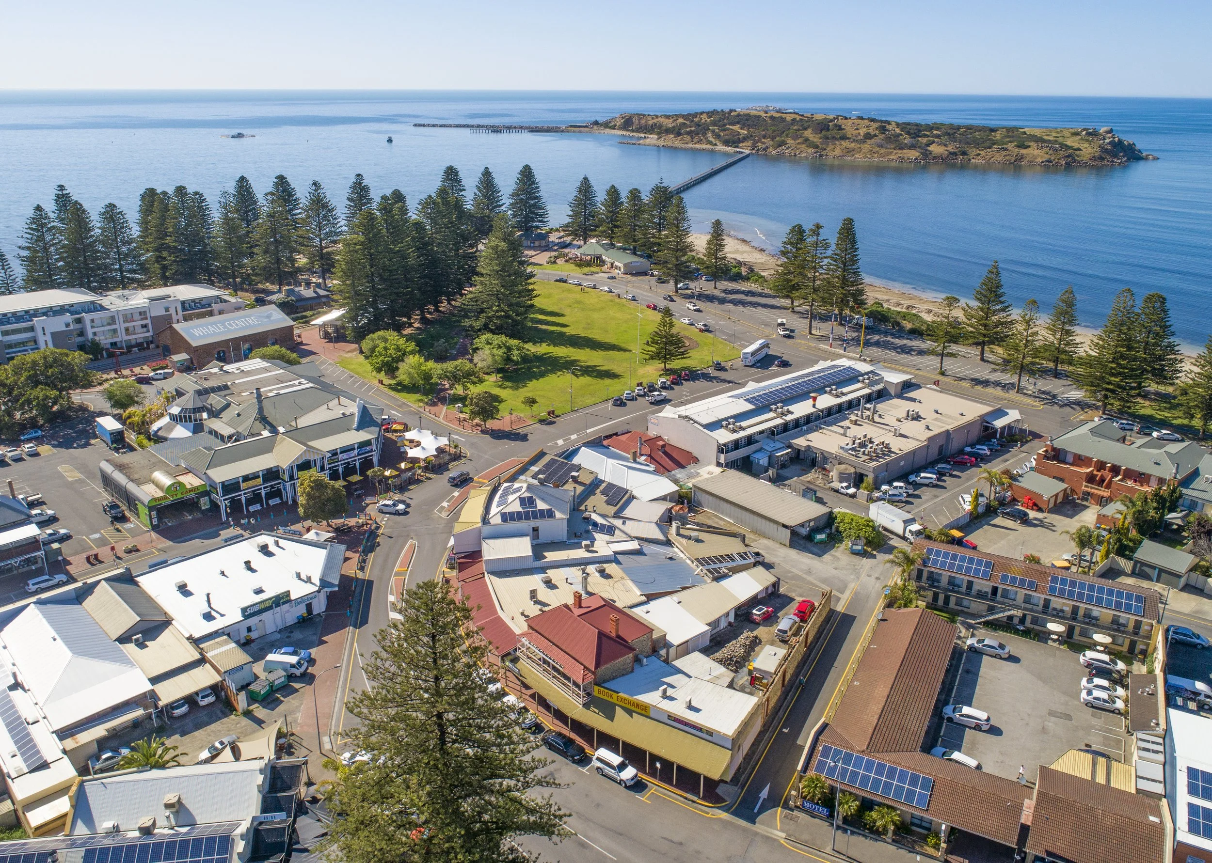 Plan your Weekend — Victor Harbor Rock 'N' Roll Festival