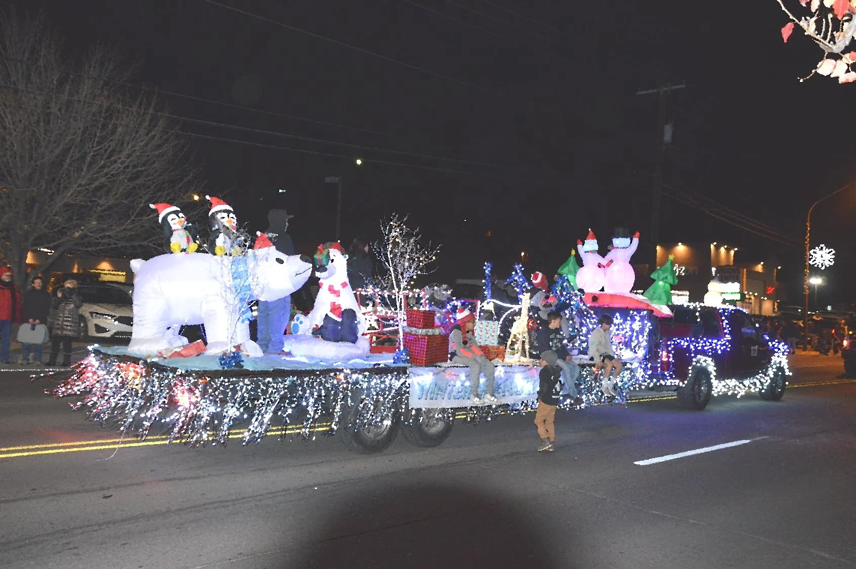 Ruidoso Festival of Lights Parade — Ruidoso Midtown Association