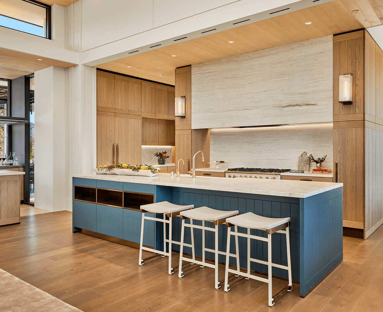 Catenary Bar Stool | TOKEN